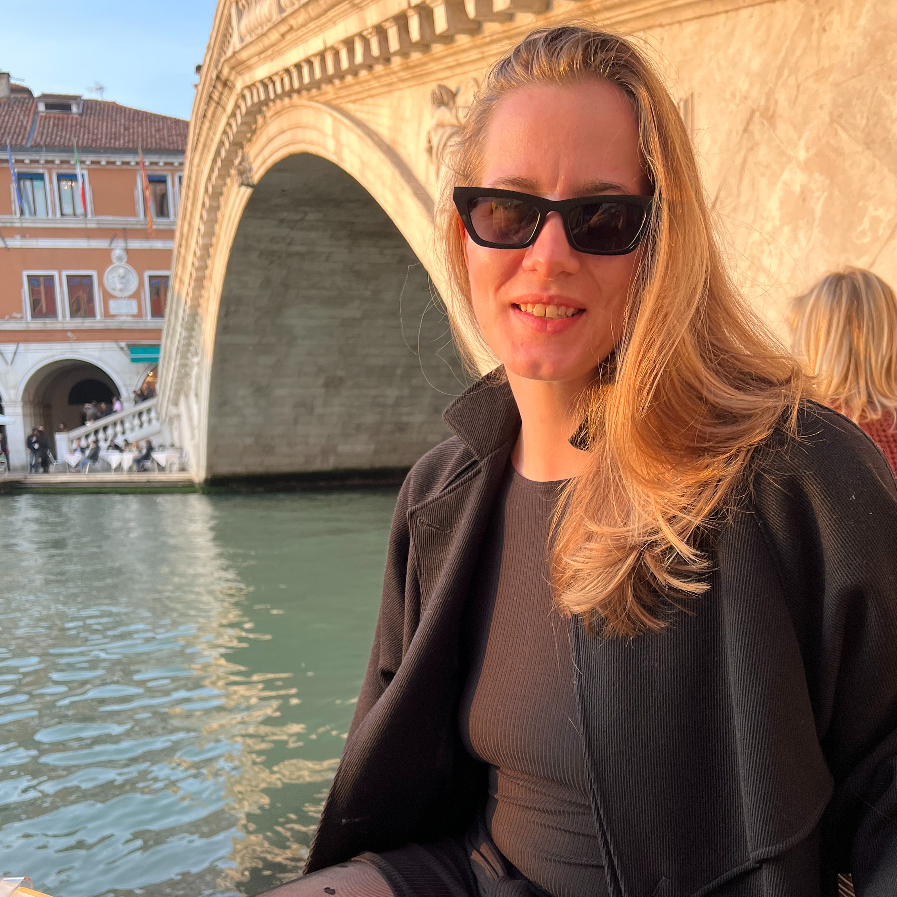 Sonia Manssen | Fora Travel