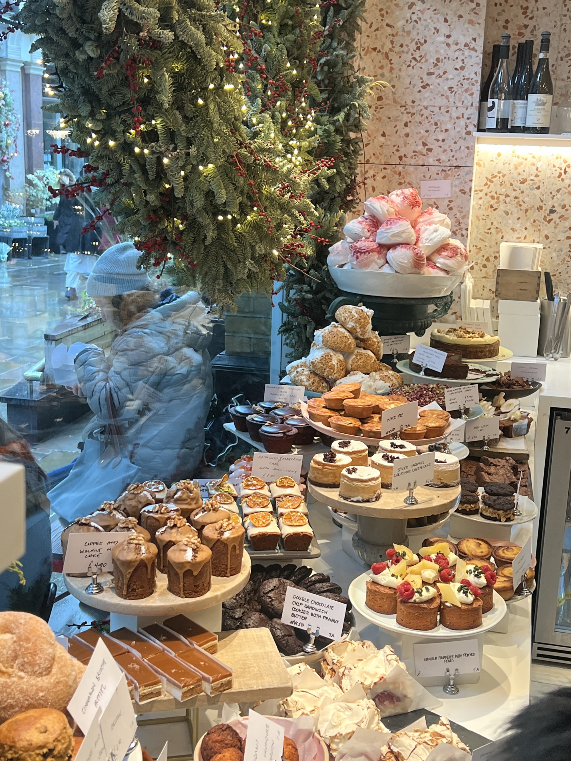 Alexa Scully | Fora Travel