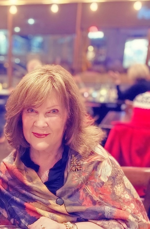 Gail Collins | Fora Travel