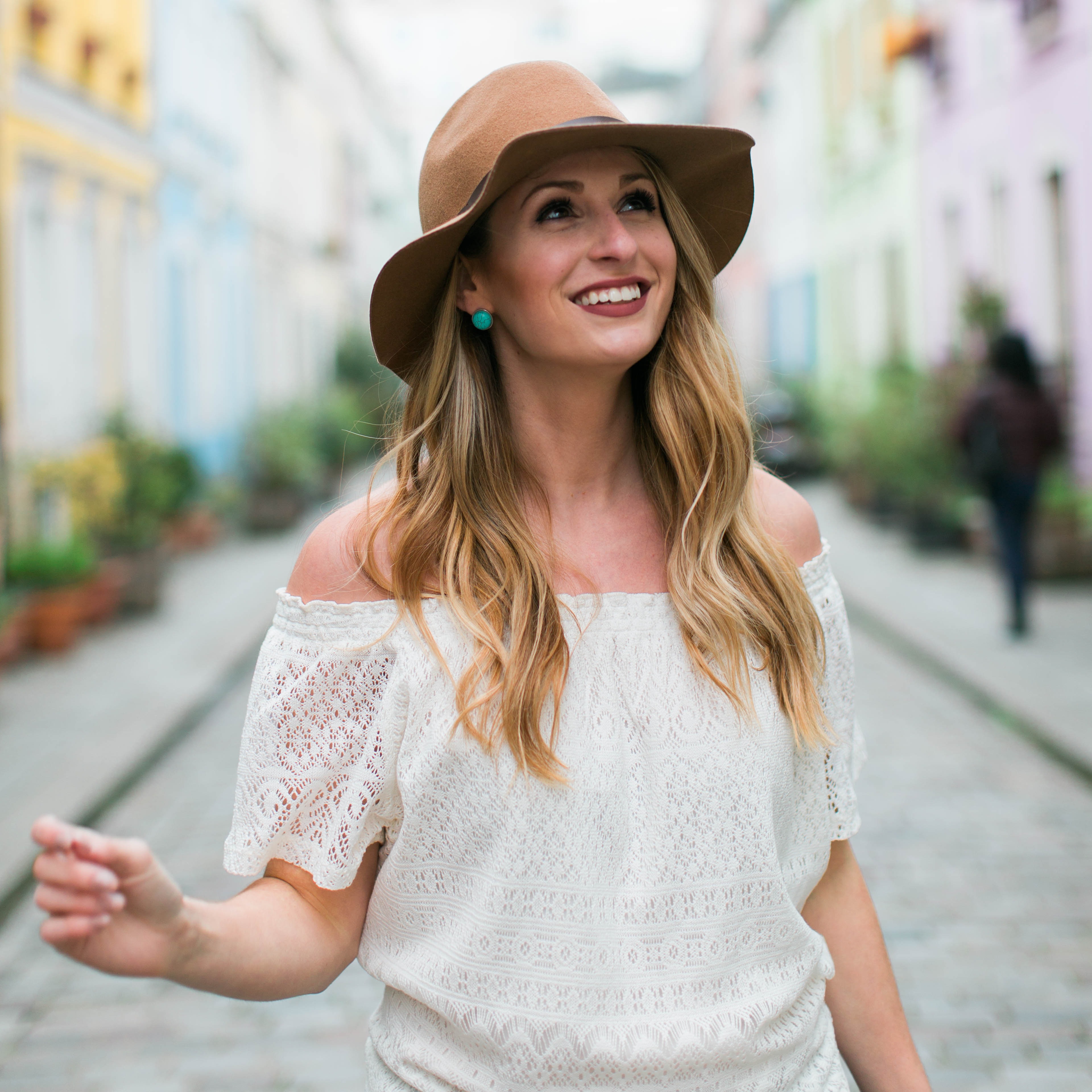 Amanda Libby | Fora Travel