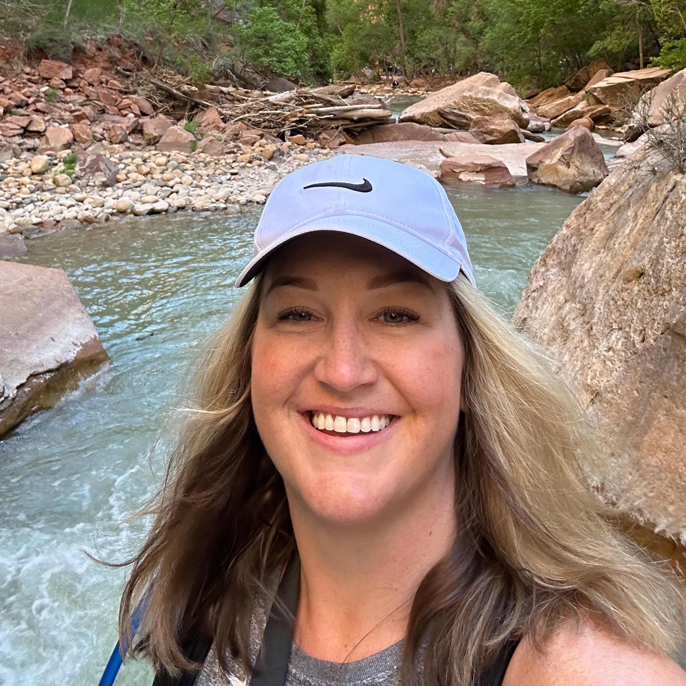 Laura Brizgis | Fora Travel