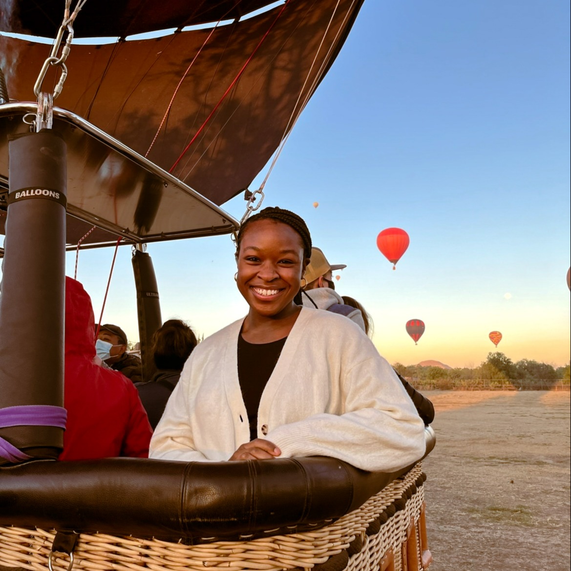 Aly Emiola | Fora Travel