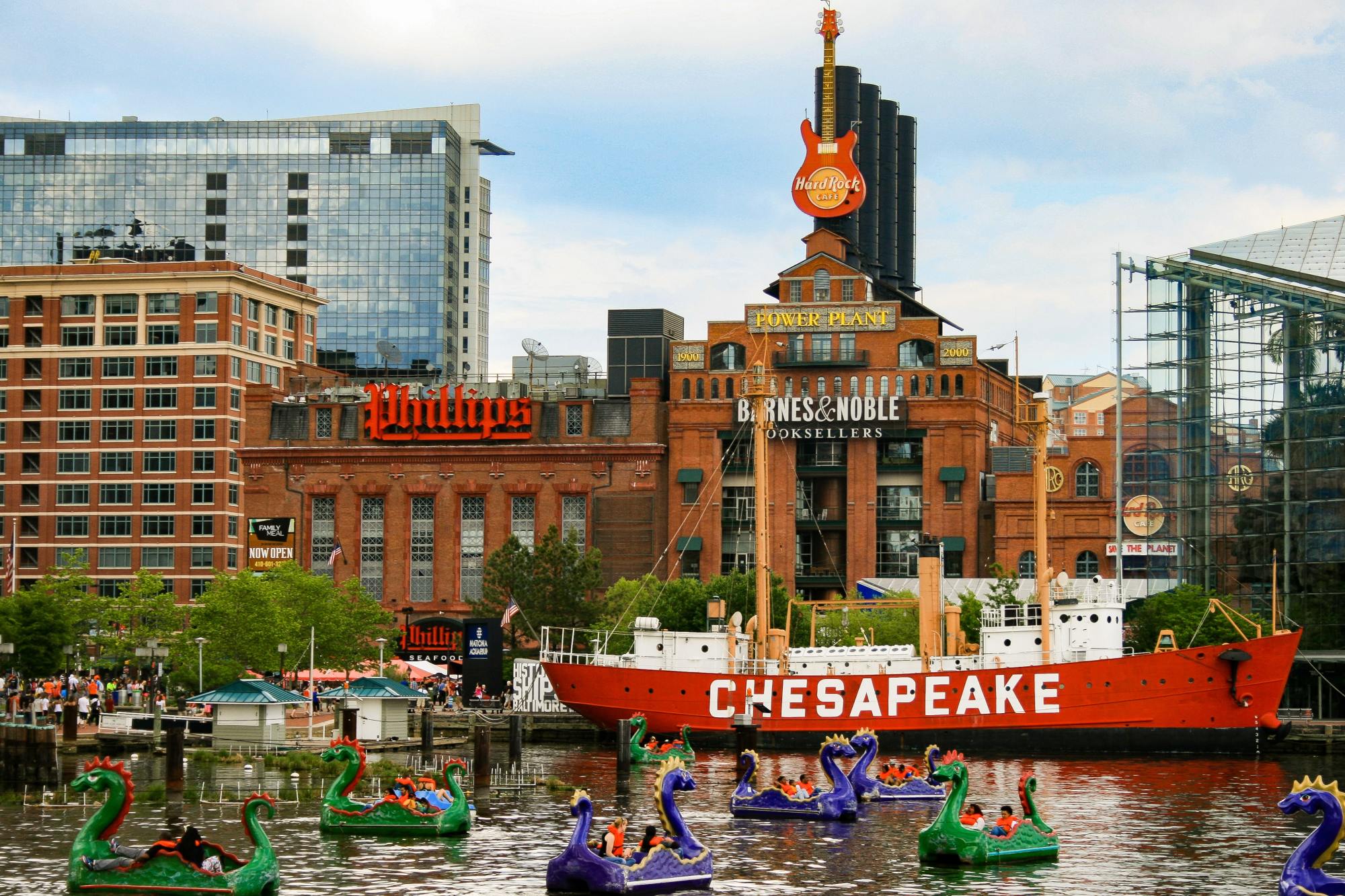 Book a Baltimore Vacation | Fora Travel