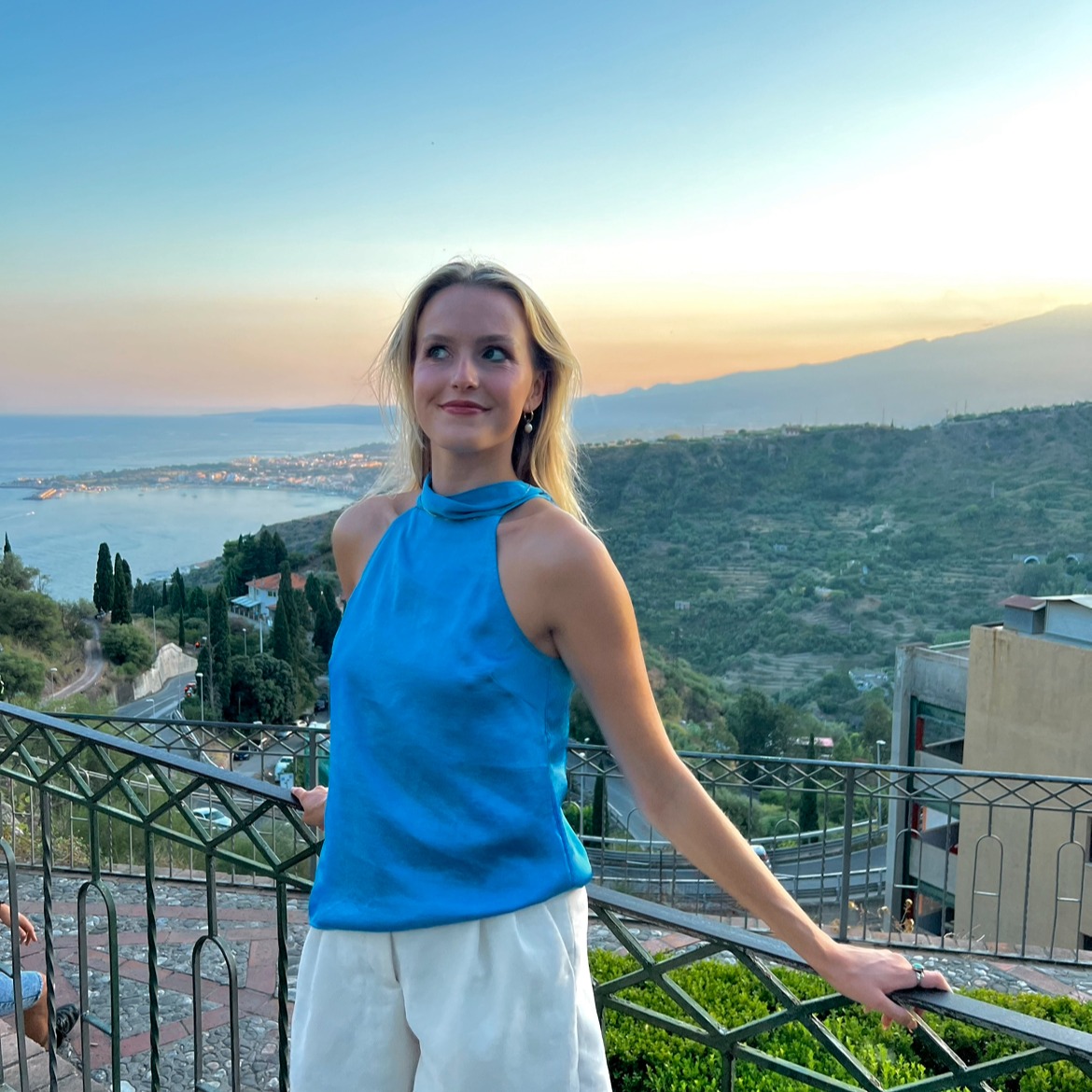 Hailey Schoenfeld | Fora Travel