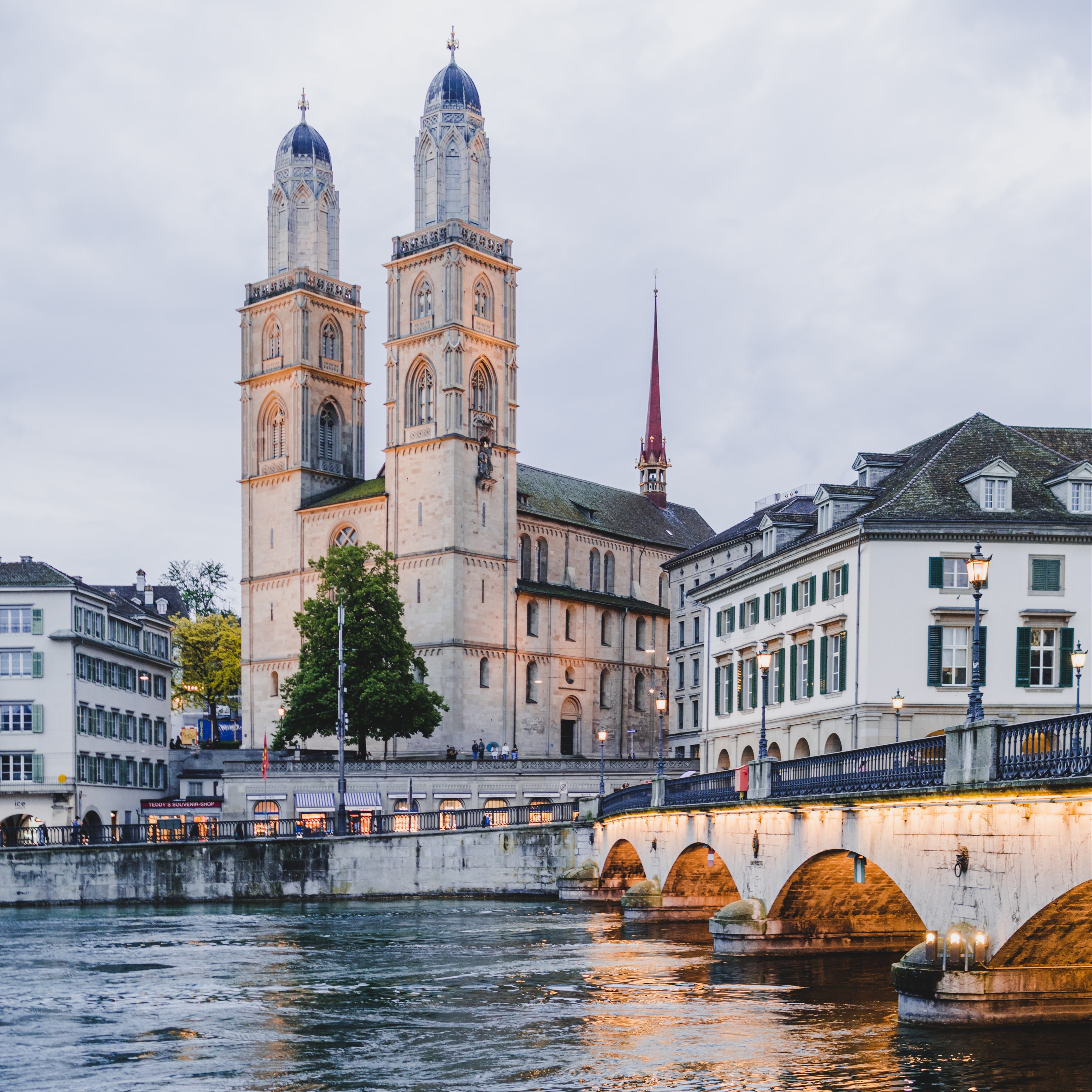 Zurich Like a Local