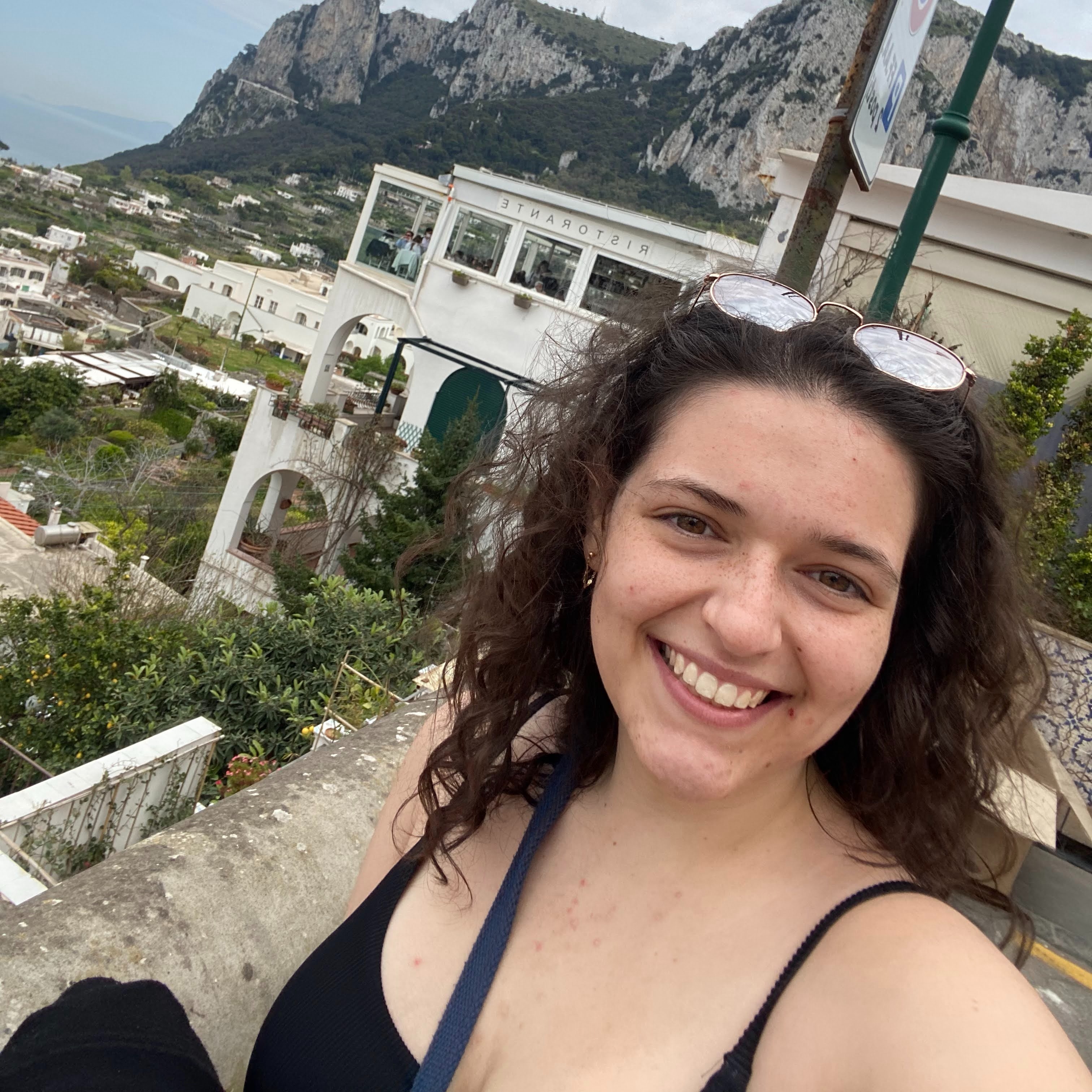 Annie Rooks | Fora Travel