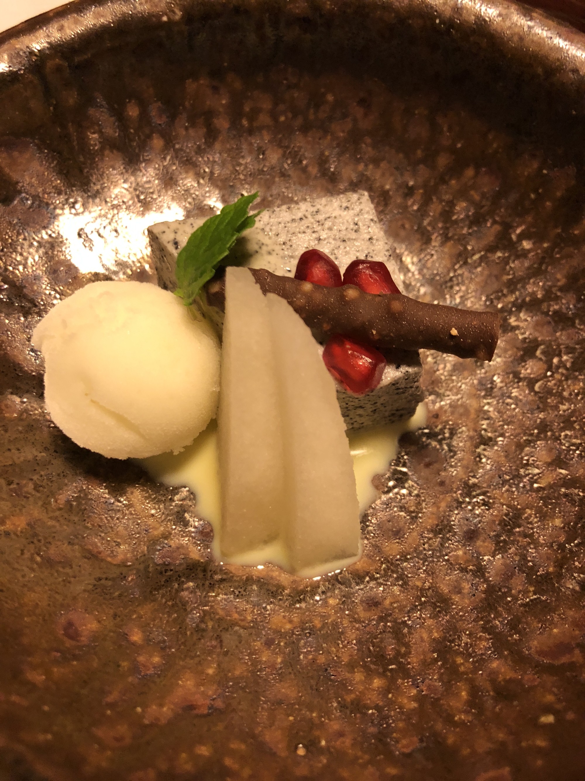 Sanga is a Gorgeous Japanese Ryokan Tucked into the Forest with a River ...