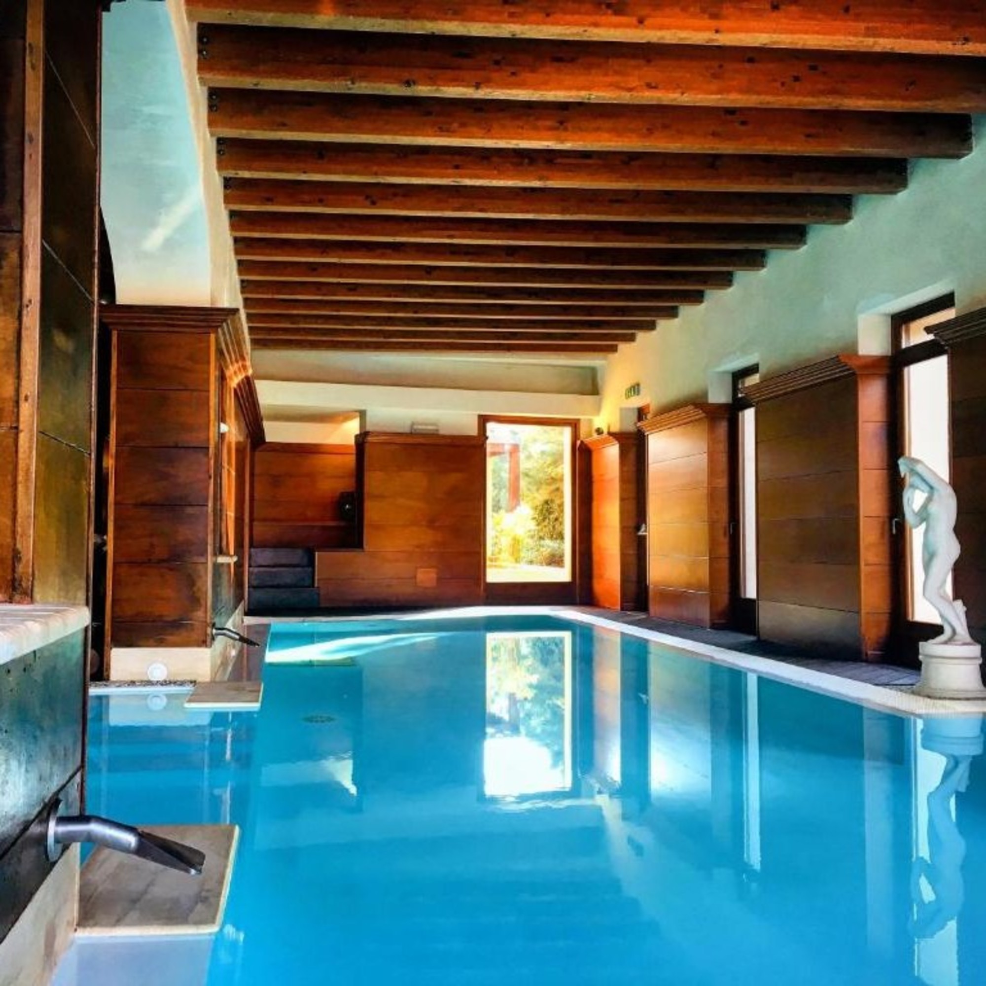 Unwind in Elegance: Sardinia's Finest Boutique Hotels