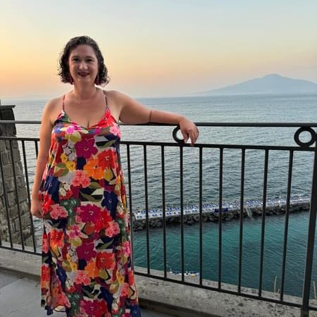 Chrissy Resendes | Fora Travel