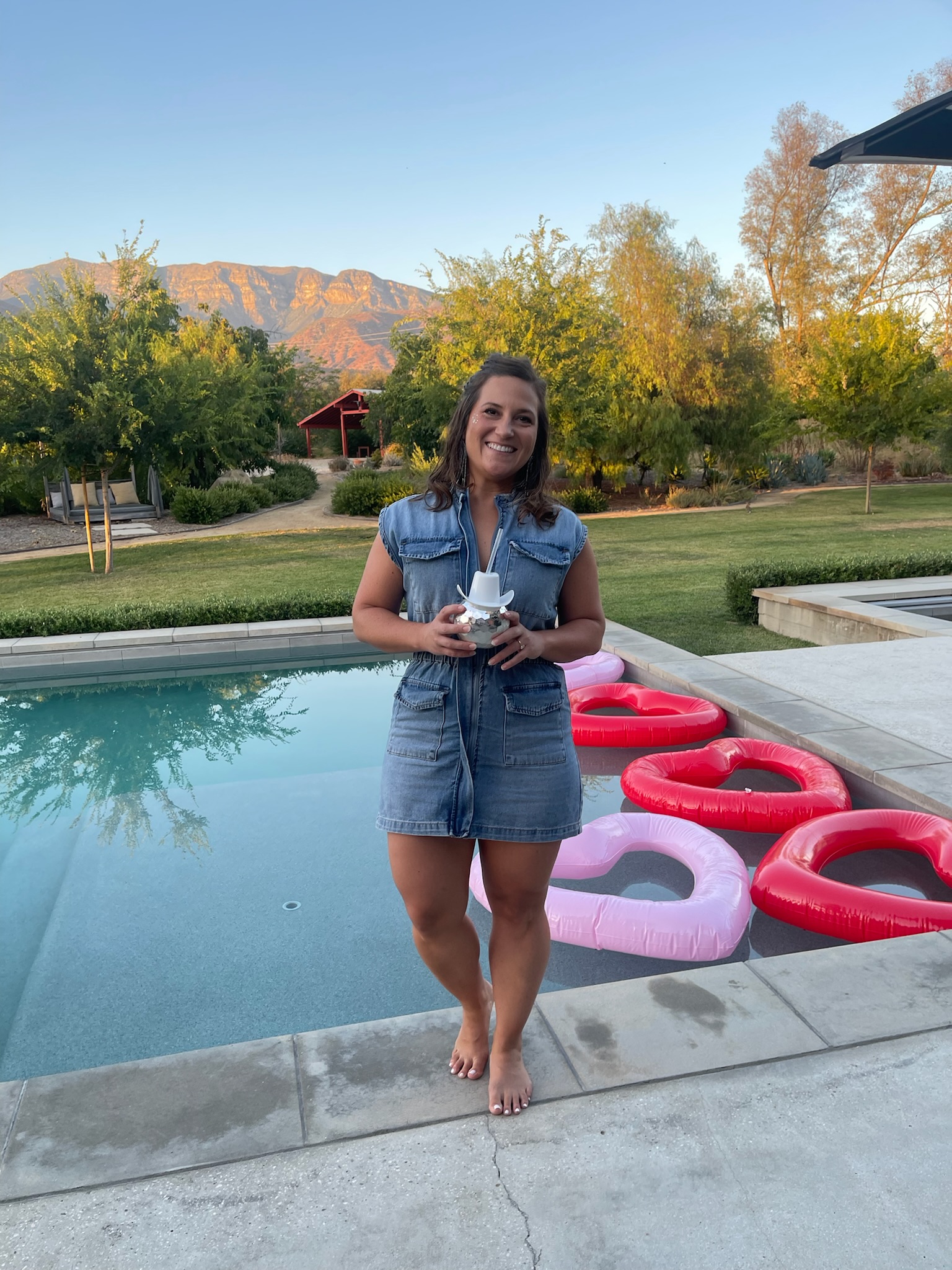 Emily Petro | Fora Travel