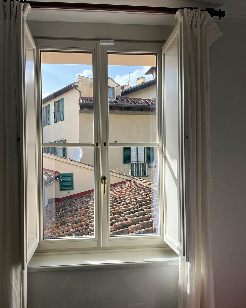 Casa G Firenze: A Chic, Homey Stay in the Heart of Florence