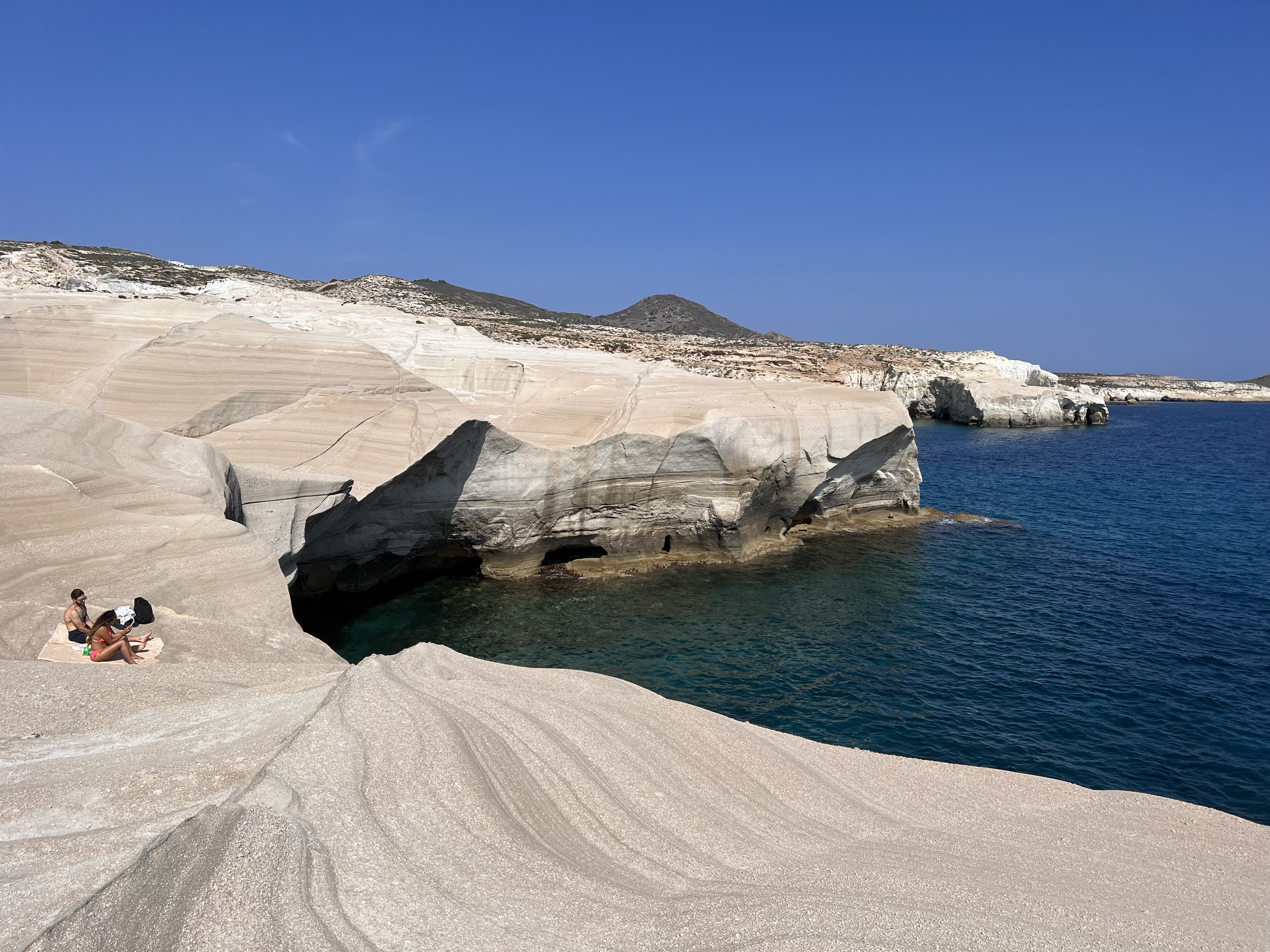 Your Ultimate Milos Travel Guide