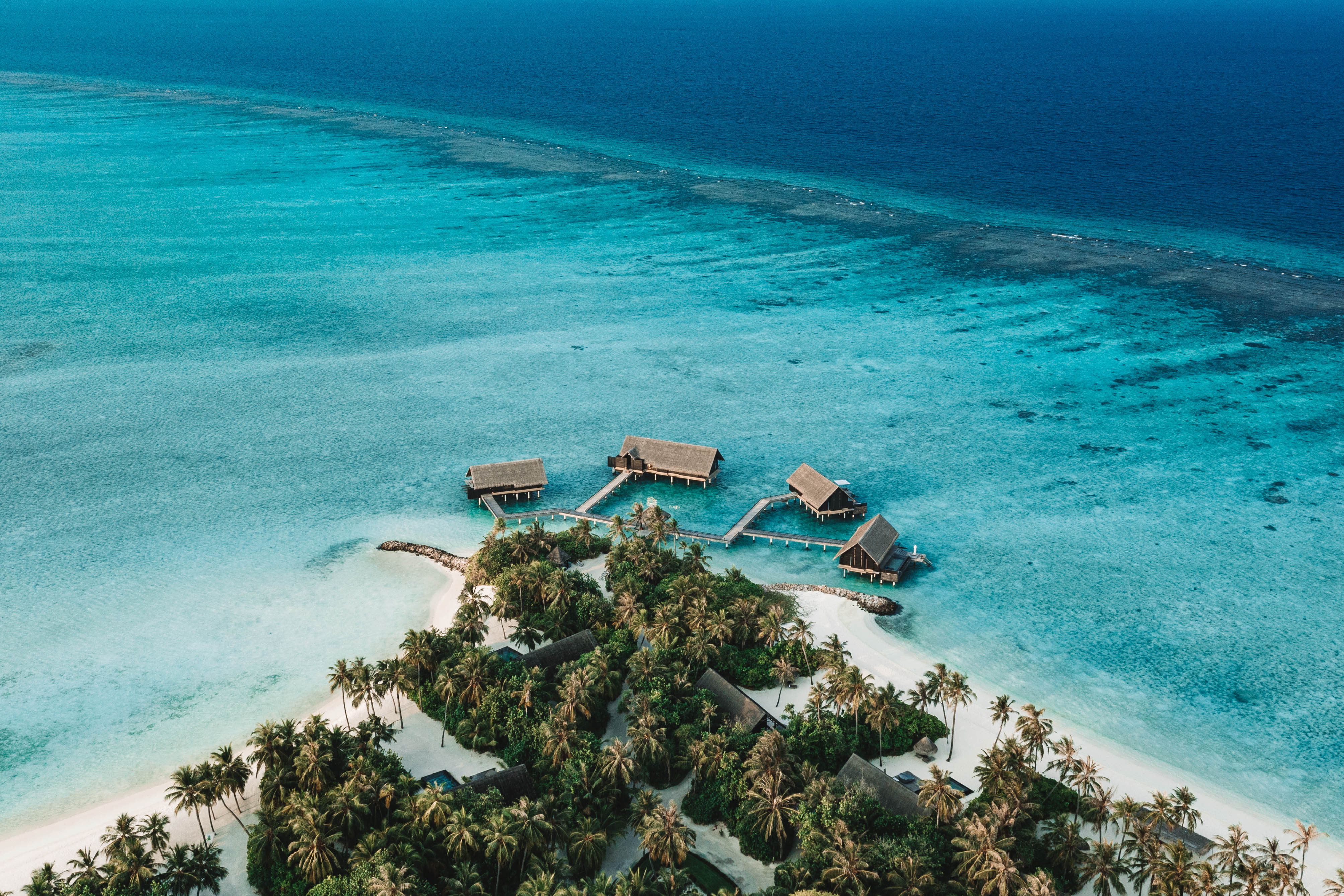The Mesmerizing Maldives: An Insider's Guide