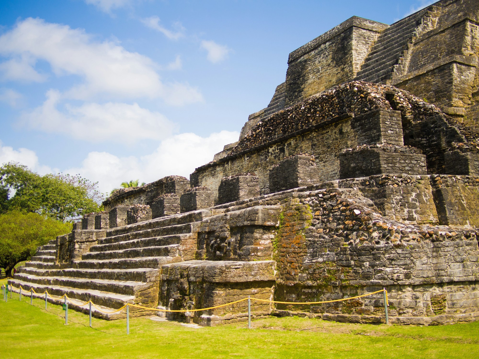Discovering Belize: Cruise Shore Excursions Unveiled