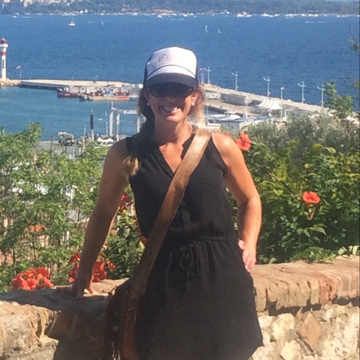 Annie Howard | Fora Travel