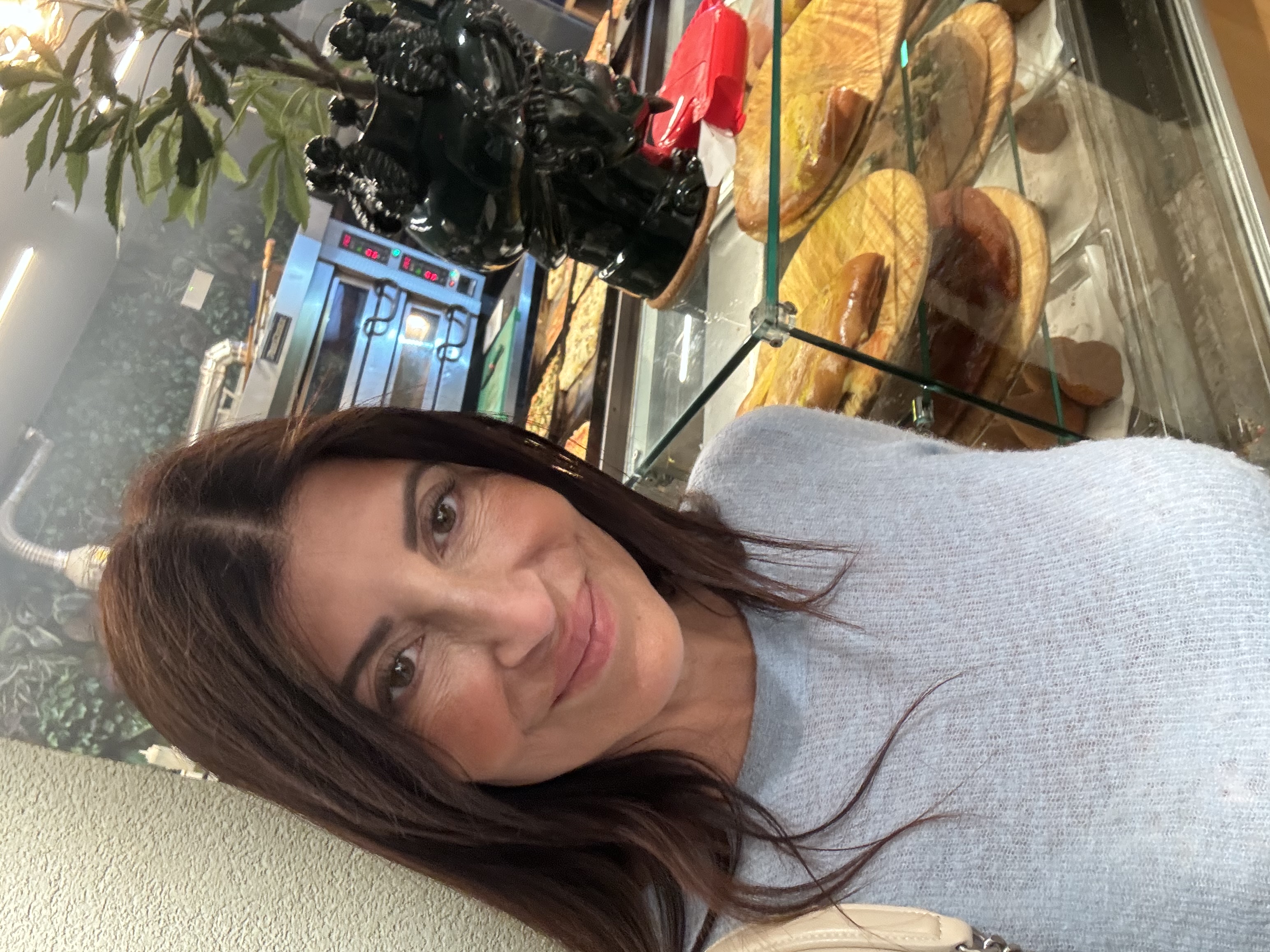 Angela Marini | Fora Travel