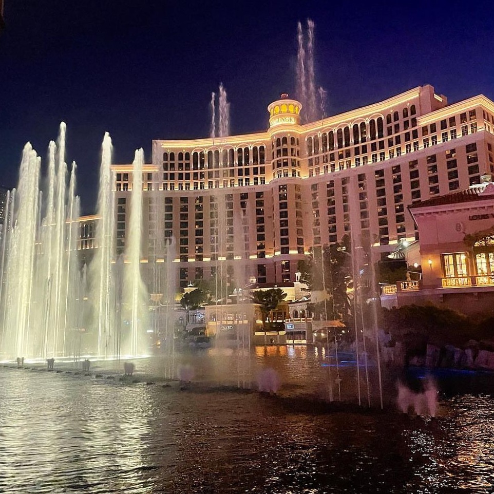 Living Large in Las Vegas