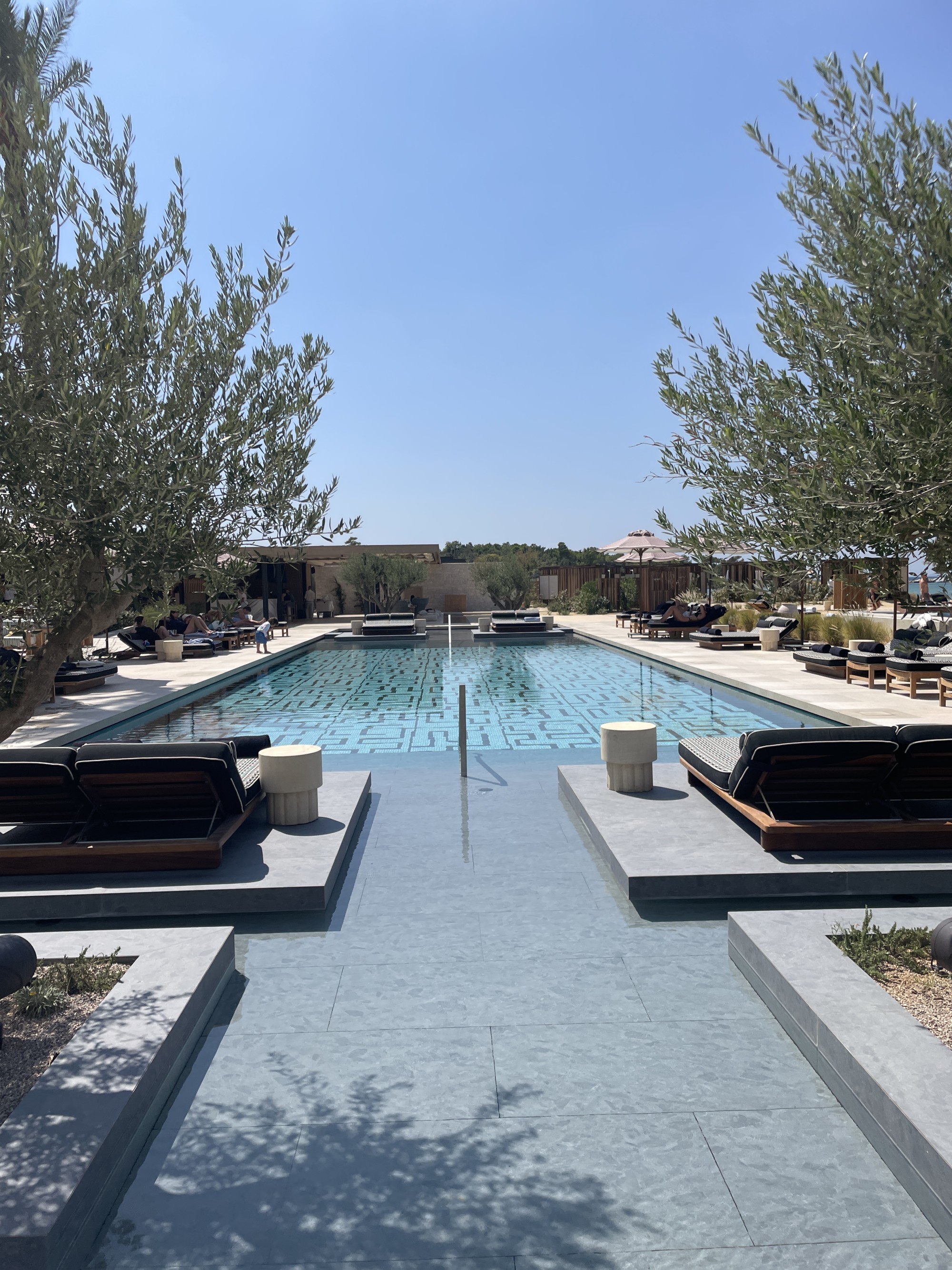 Athenian Riviera, Greece: A Summer Day Spent at One & Only Aesthesis