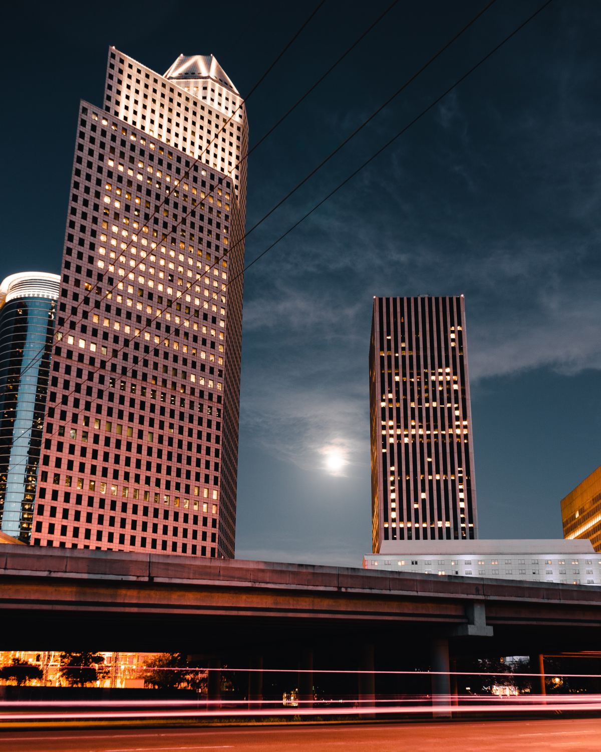 Book a Houston Vacation | Fora Travel