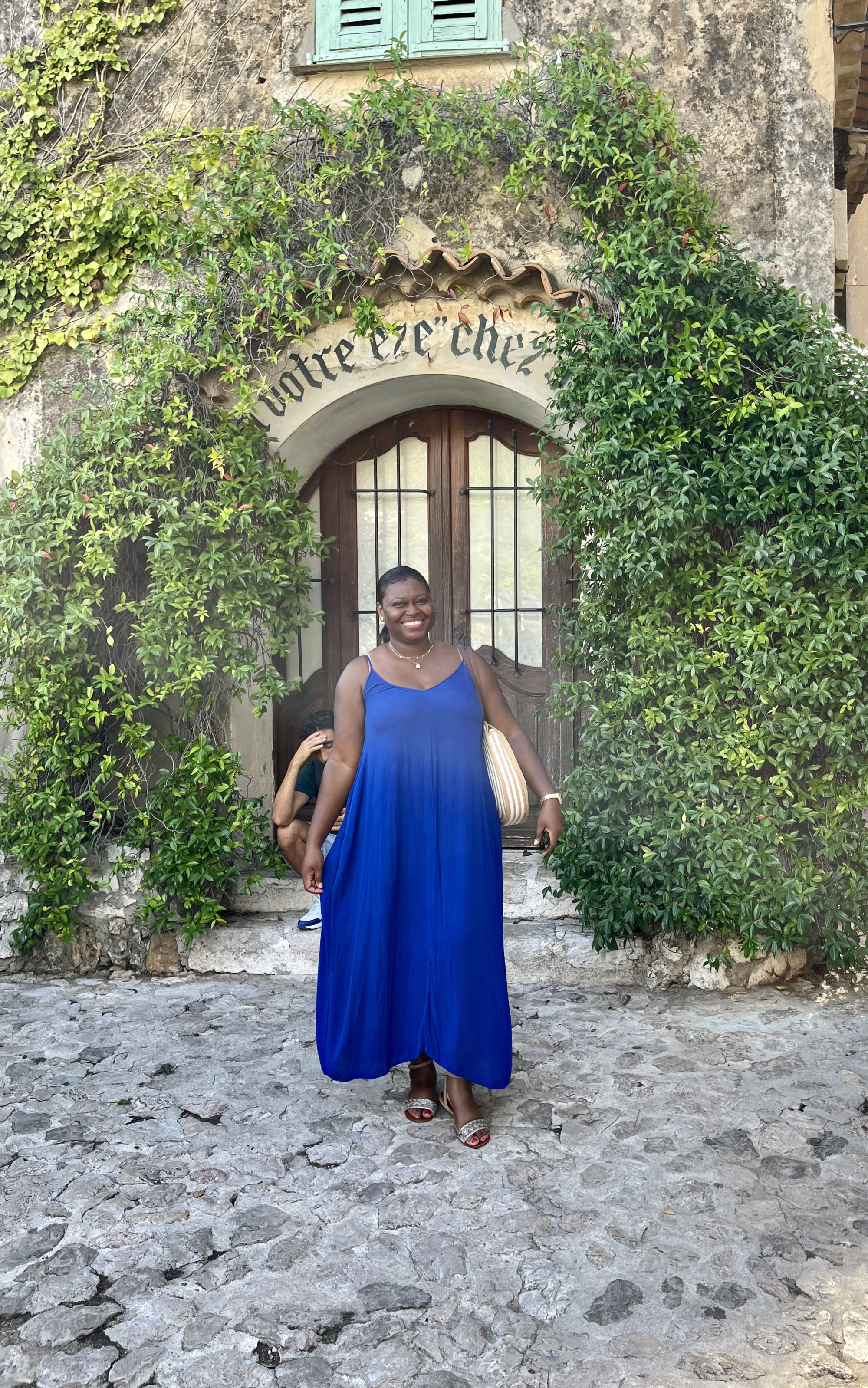 ESCAPE TO THE FRENCH RIVIERA!