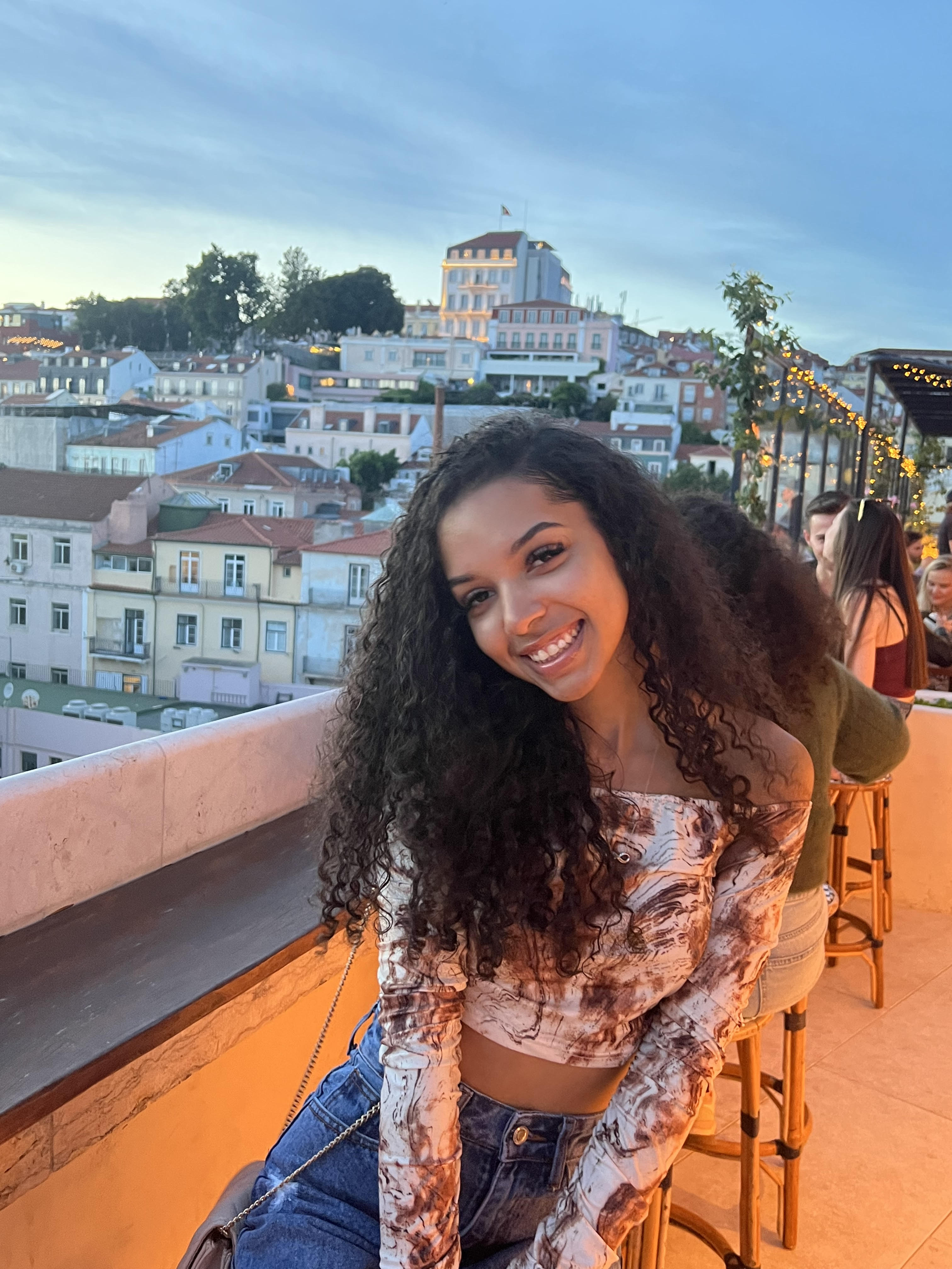 Danielle Thomas | Fora Travel
