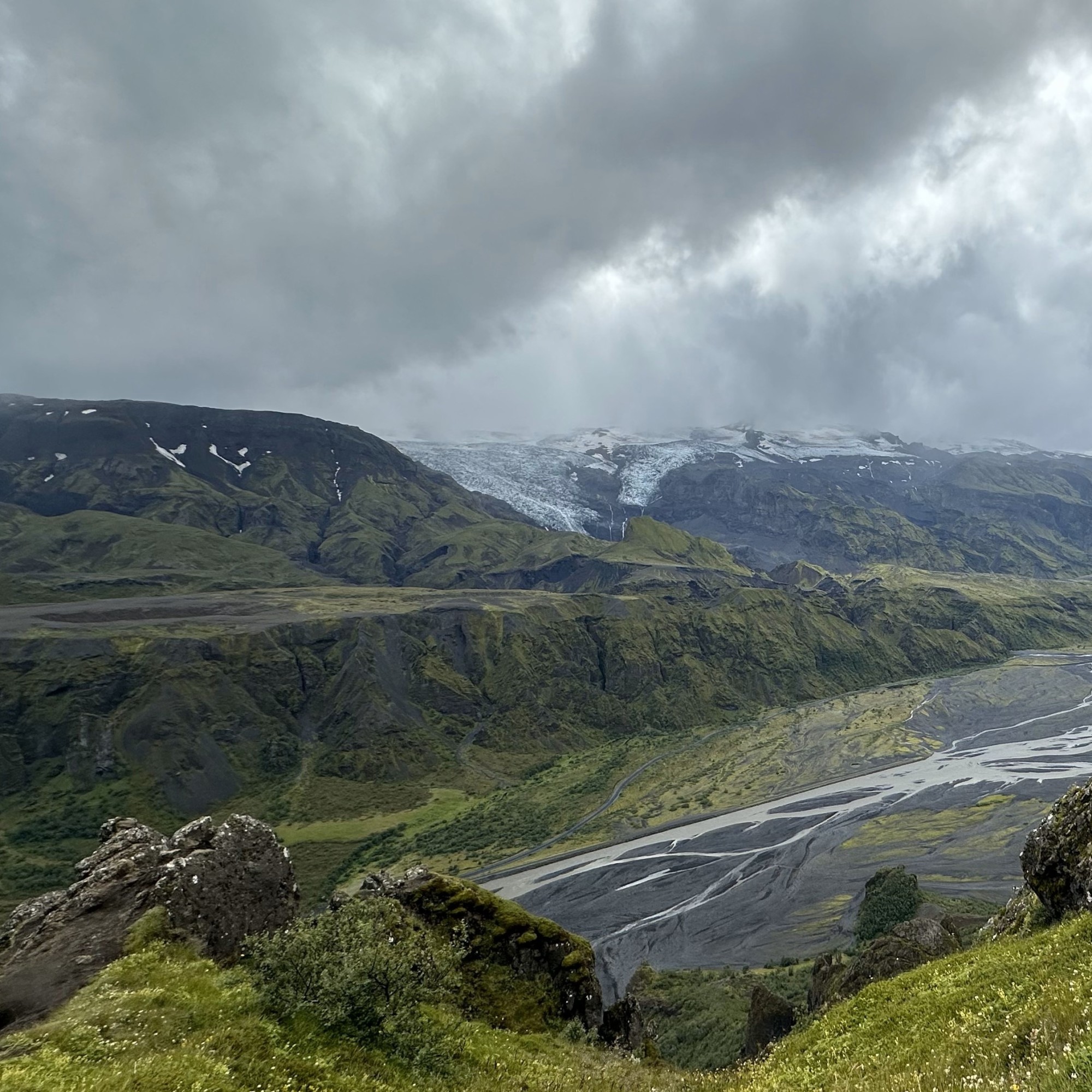 Adventure Awaits: Iceland’s South Shore in the Summertime