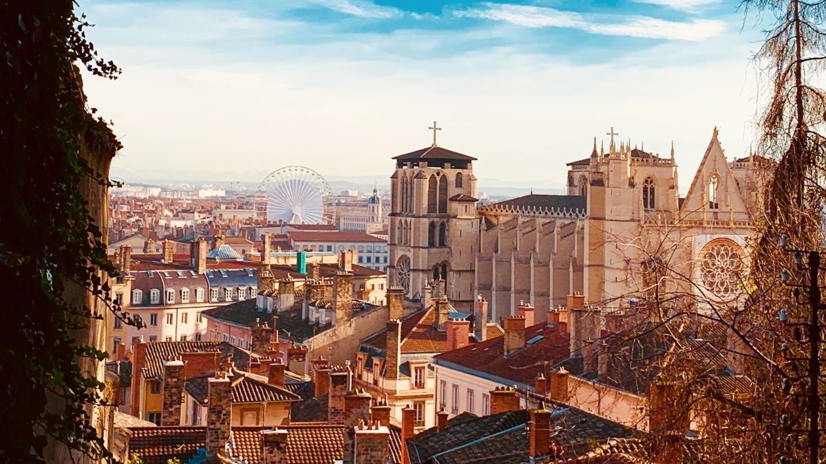 Book a Lyon Vacation | Fora Travel