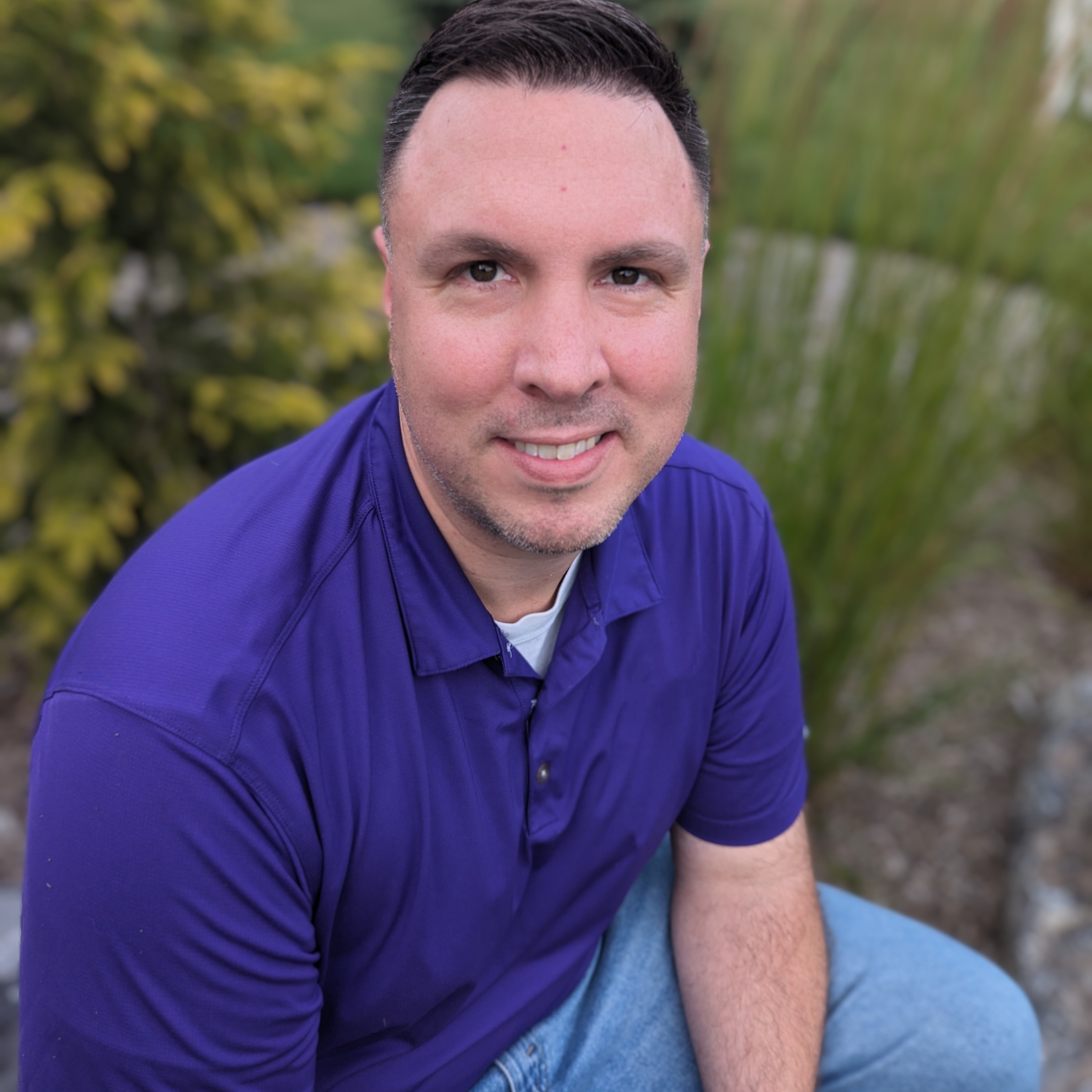 Kevin Razawich | Fora Travel