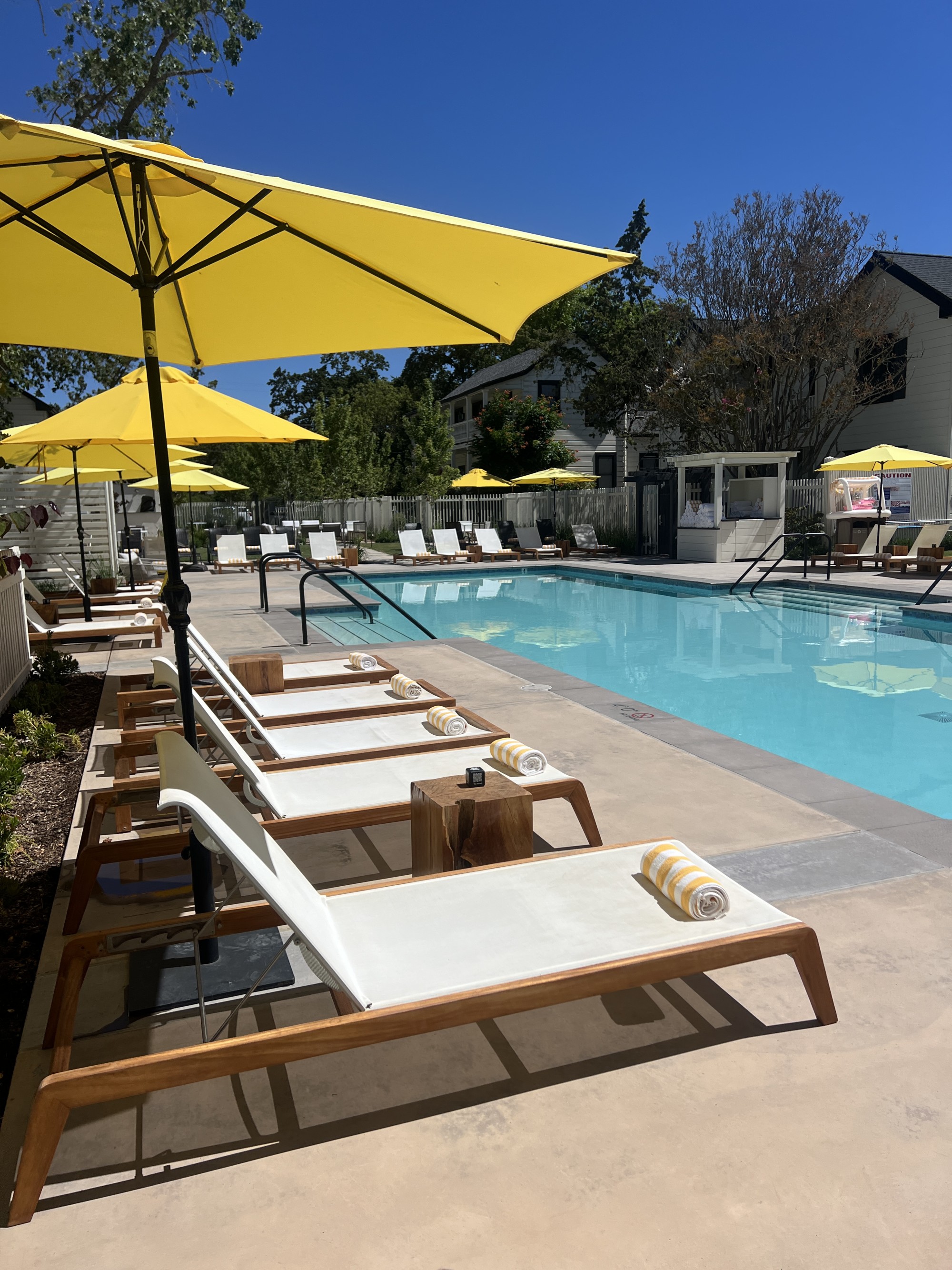 The Luxurious MacArthur Place in Downtown Sonoma