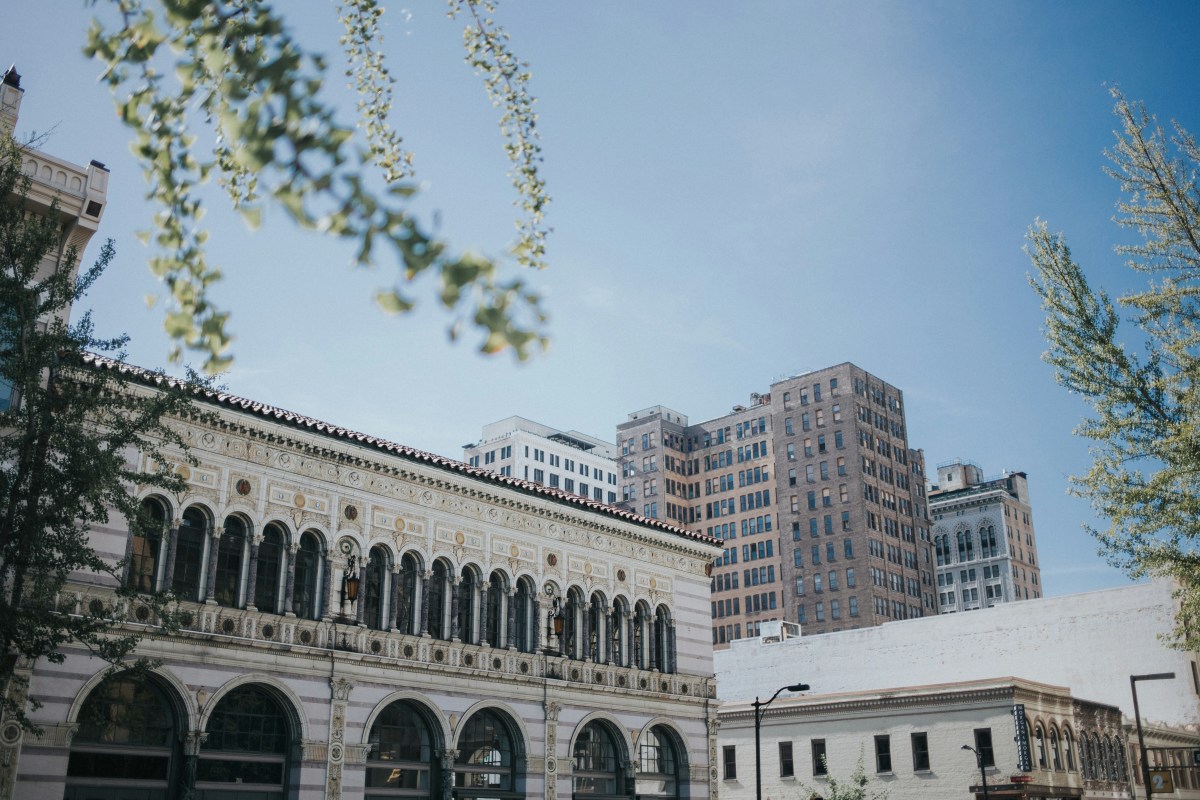 Book an Alabama Vacation | Fora Travel