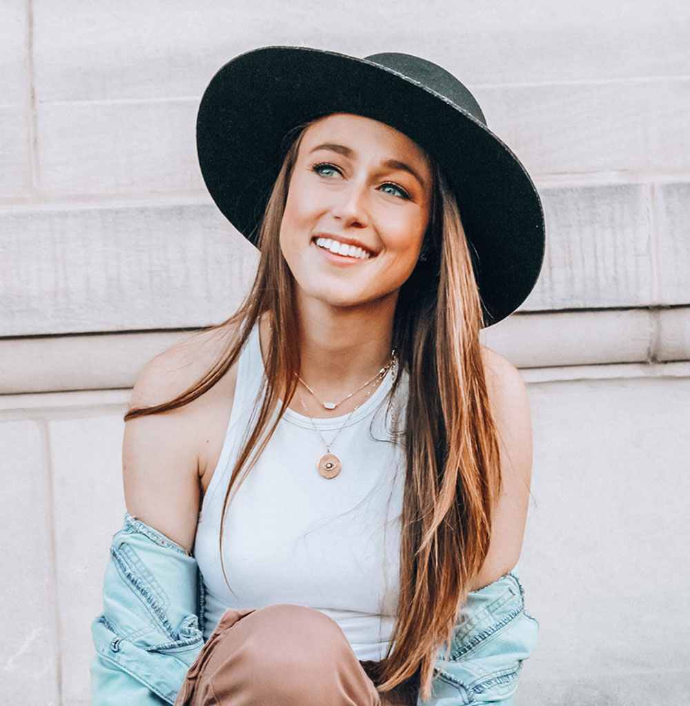 Julie Cronin | Fora Travel