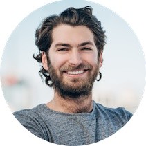 Zach Podbela | Fora Travel