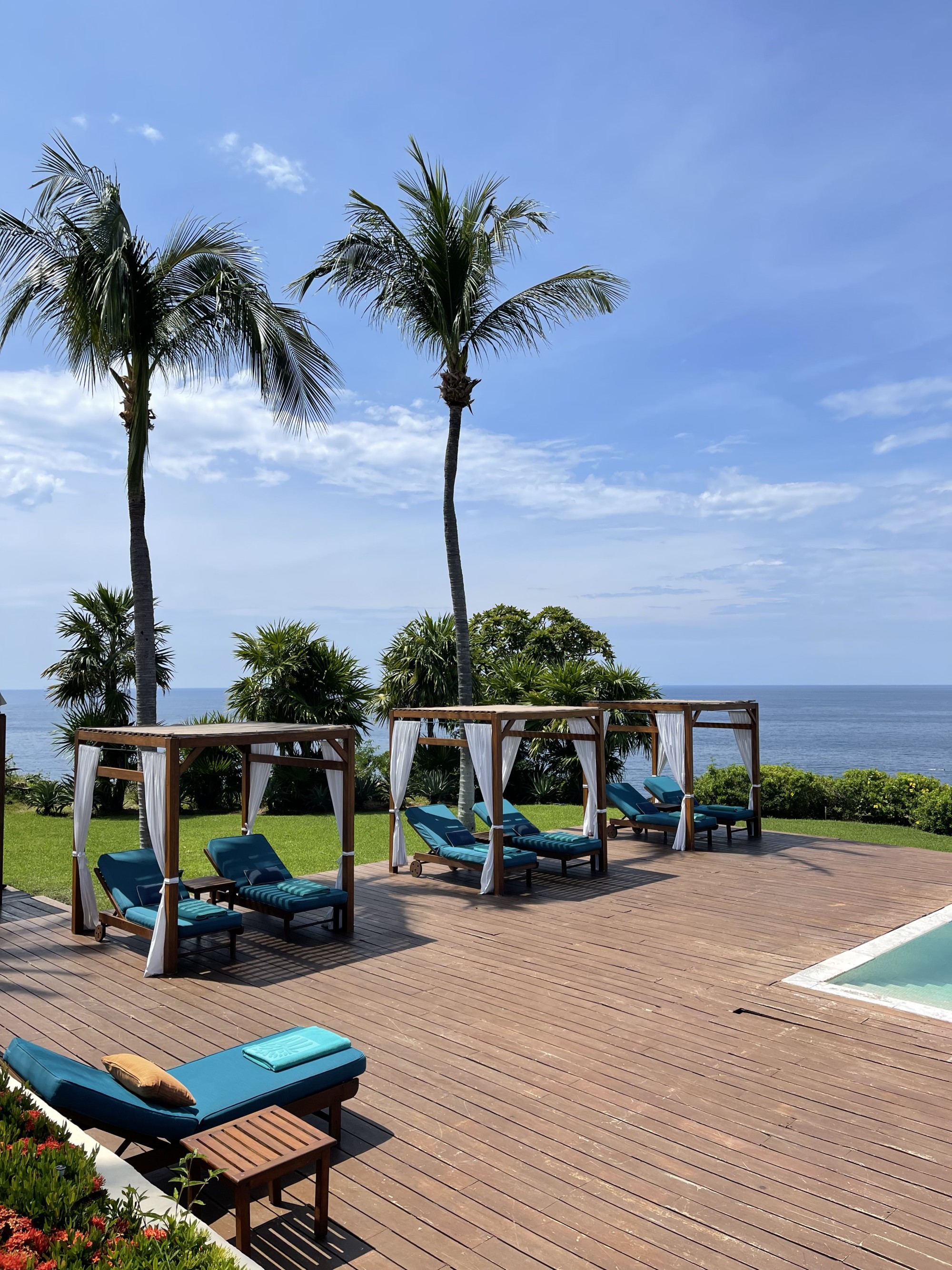 Luxurious Stay at the Banyan Tree Cabo Marques in Acapulco, Mexico