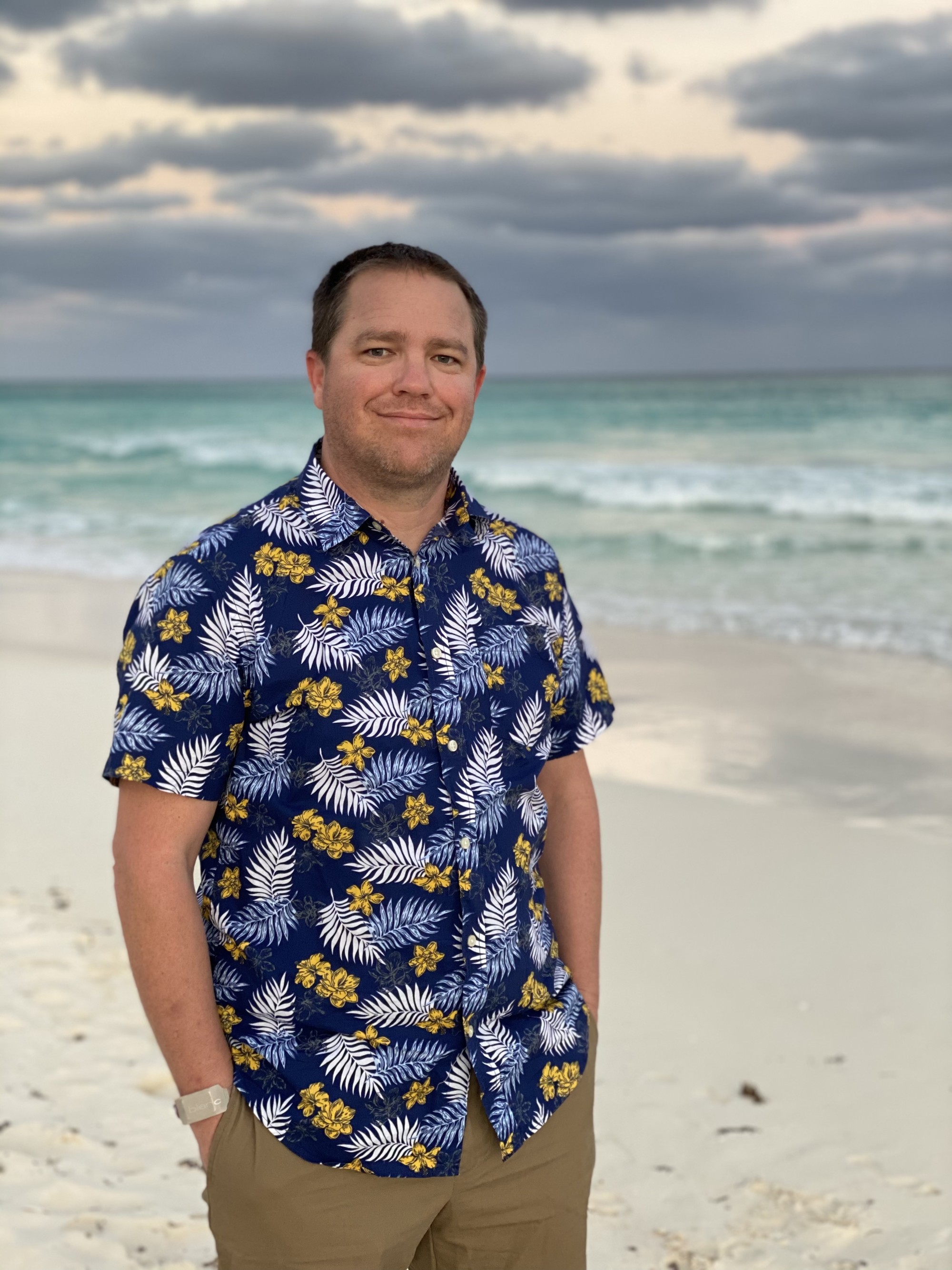 Eric Bolton | Fora Travel