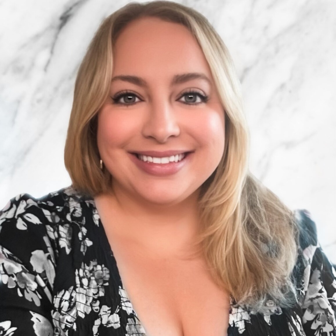 Erin Danielle | Fora Travel