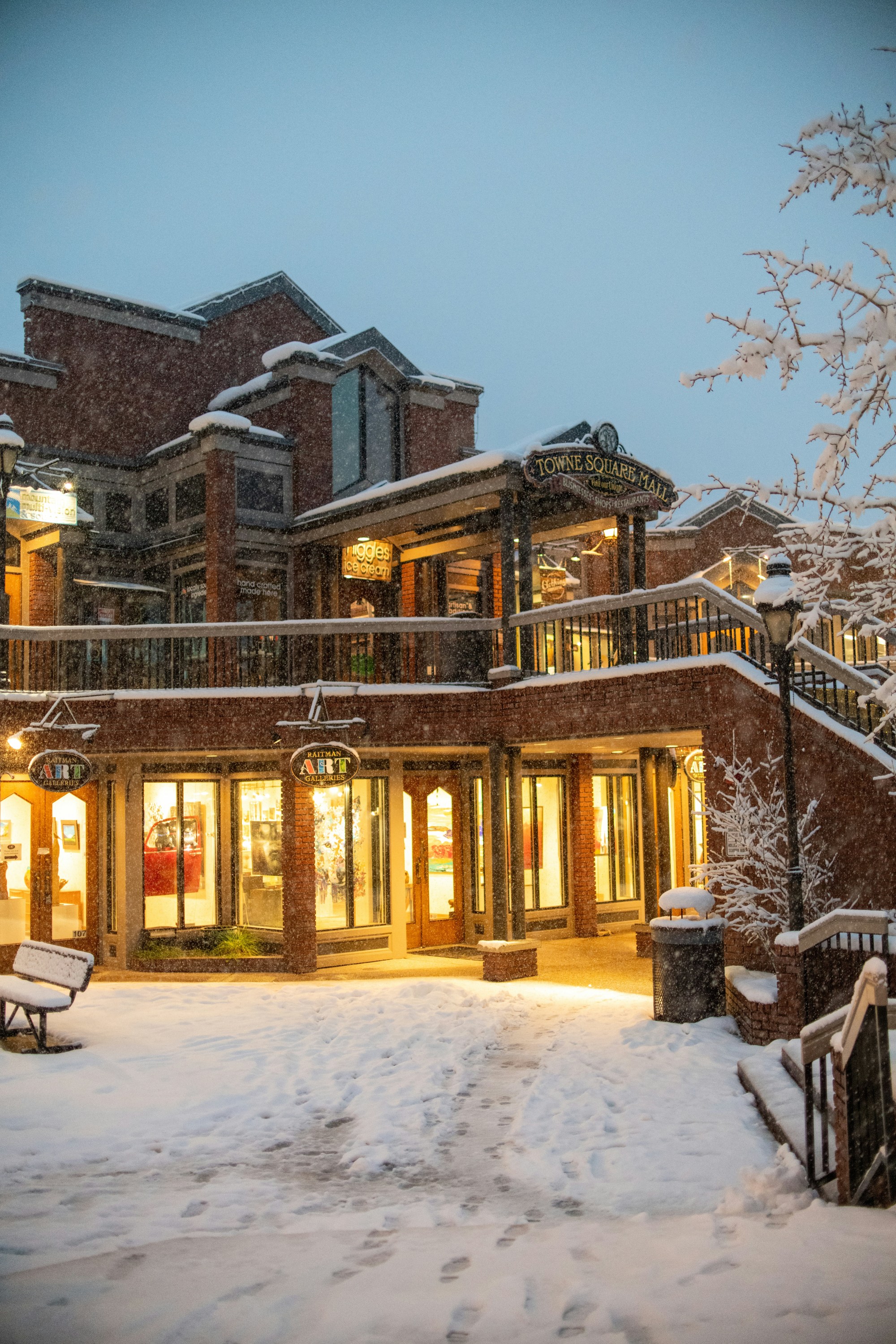 Embrace Winter Bliss: Discover the Best Midwest Ski Resorts
