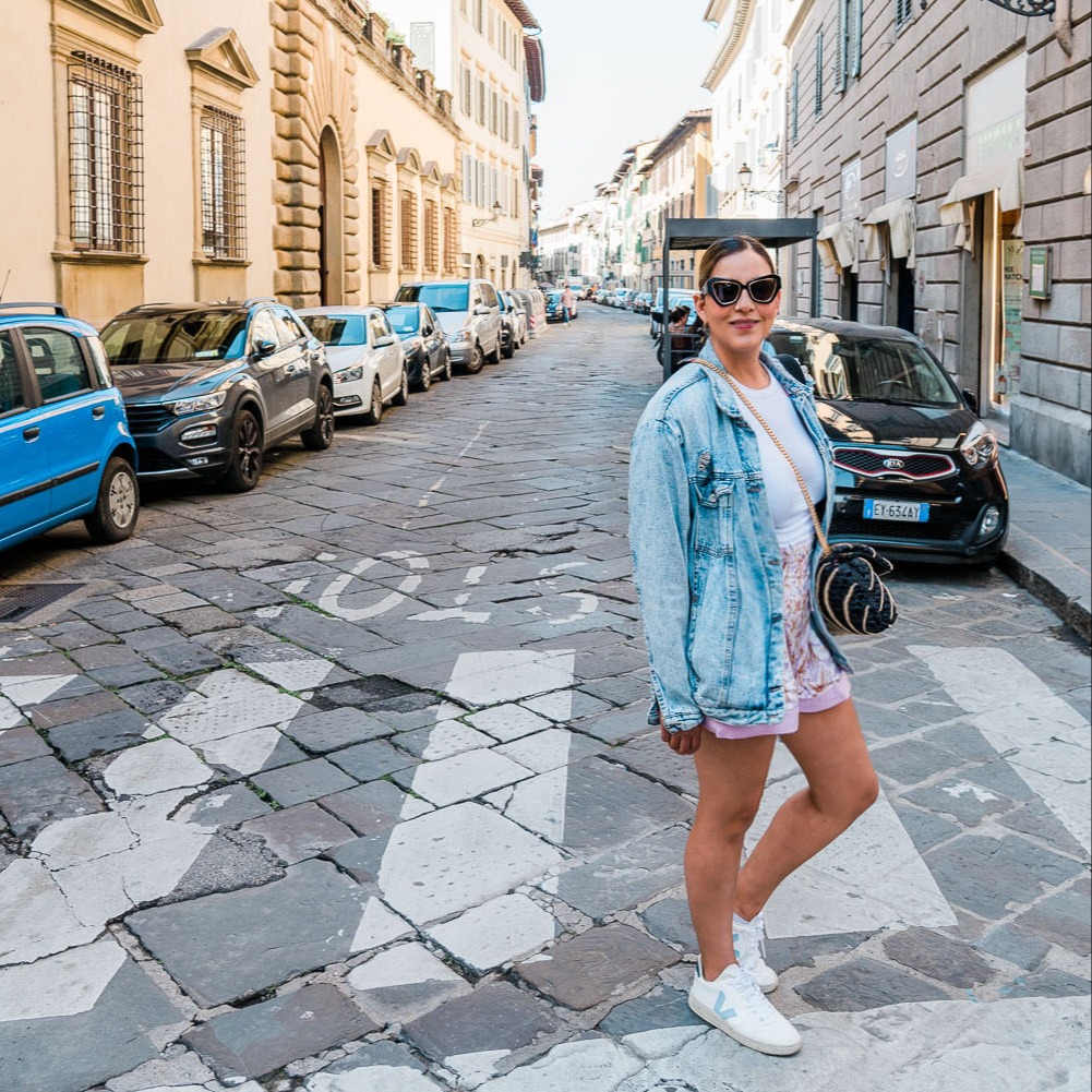Brenda Armendariz | Fora Travel