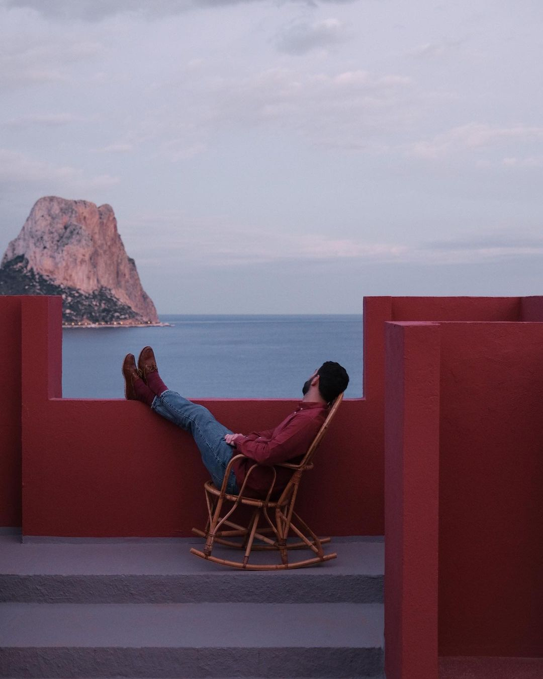 Fora: The Modern Travel Agency