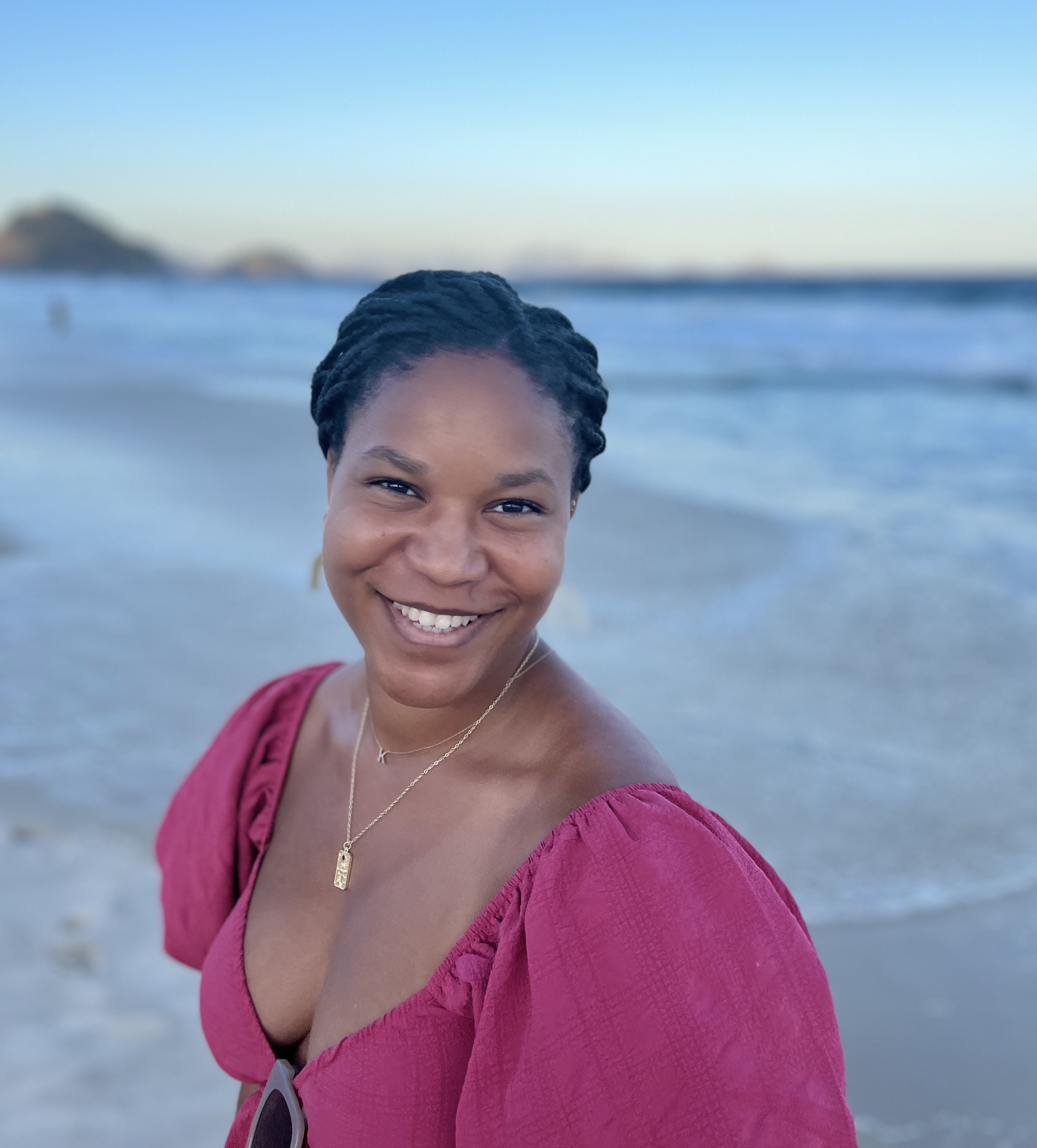 Kaelah Pou | Fora Travel