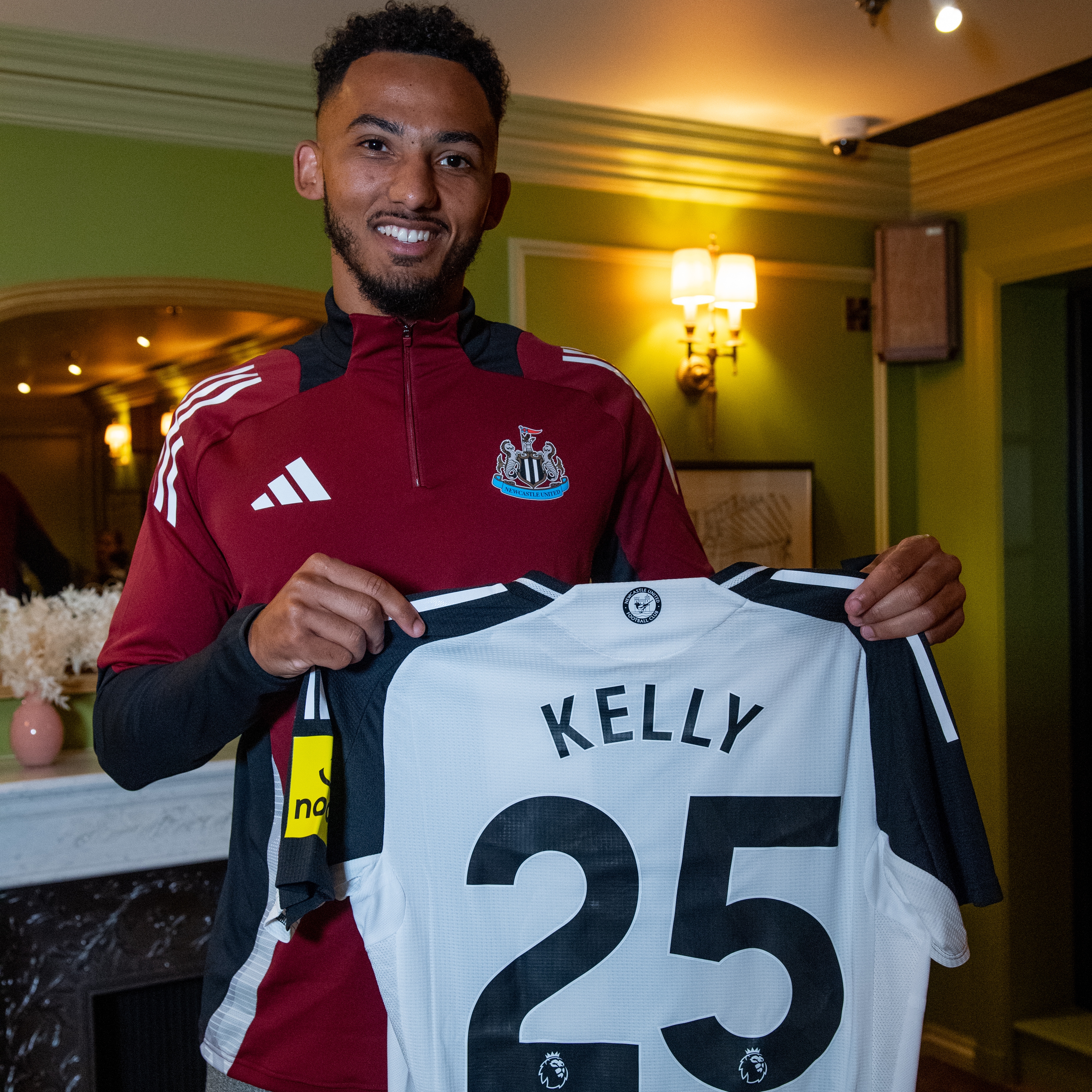 In pictures: Lloyd Kelly joins Newcastle United - Newcastle United