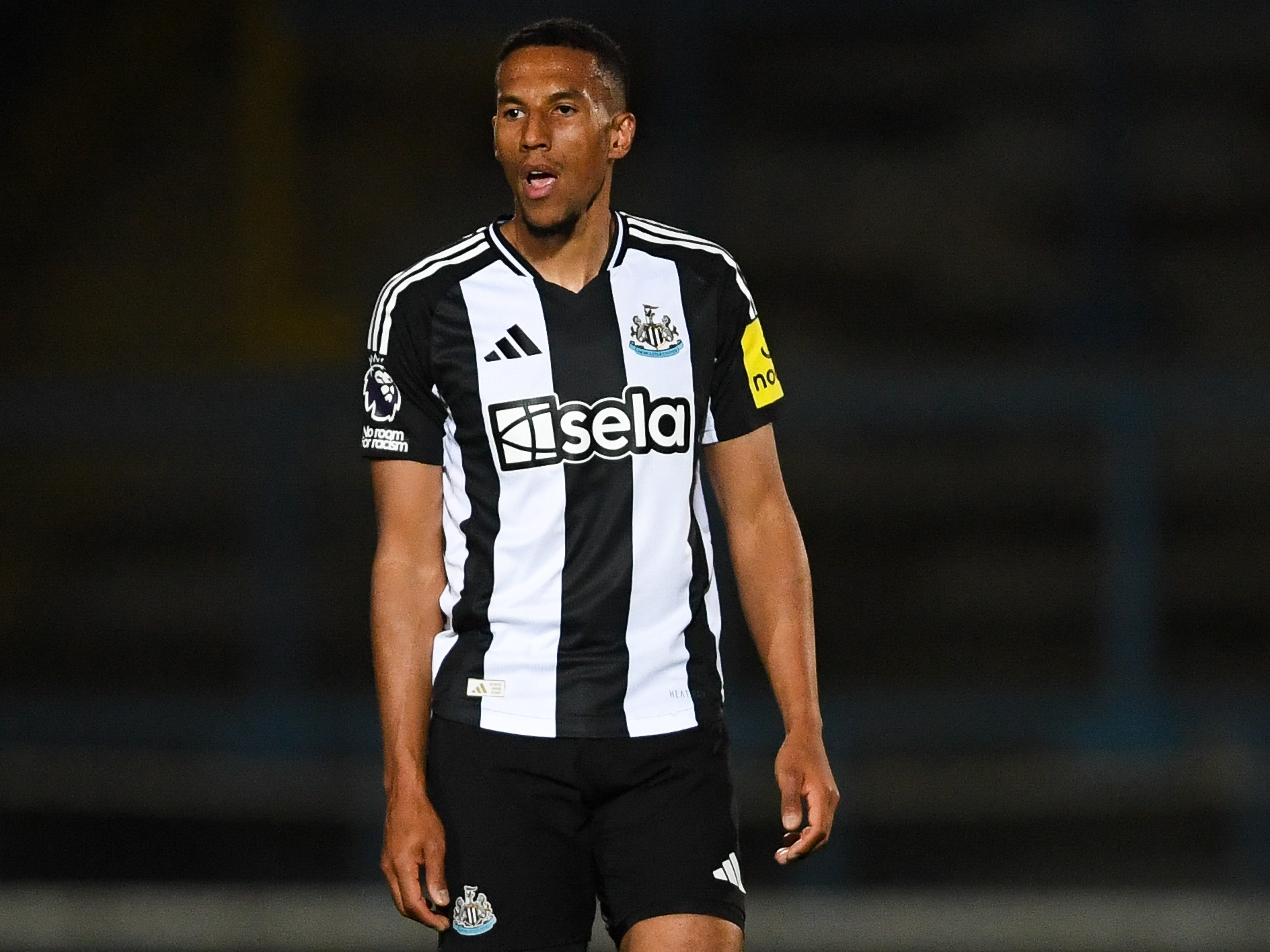 Isaac Hayden completes Portsmouth loan switch - Newcastle United