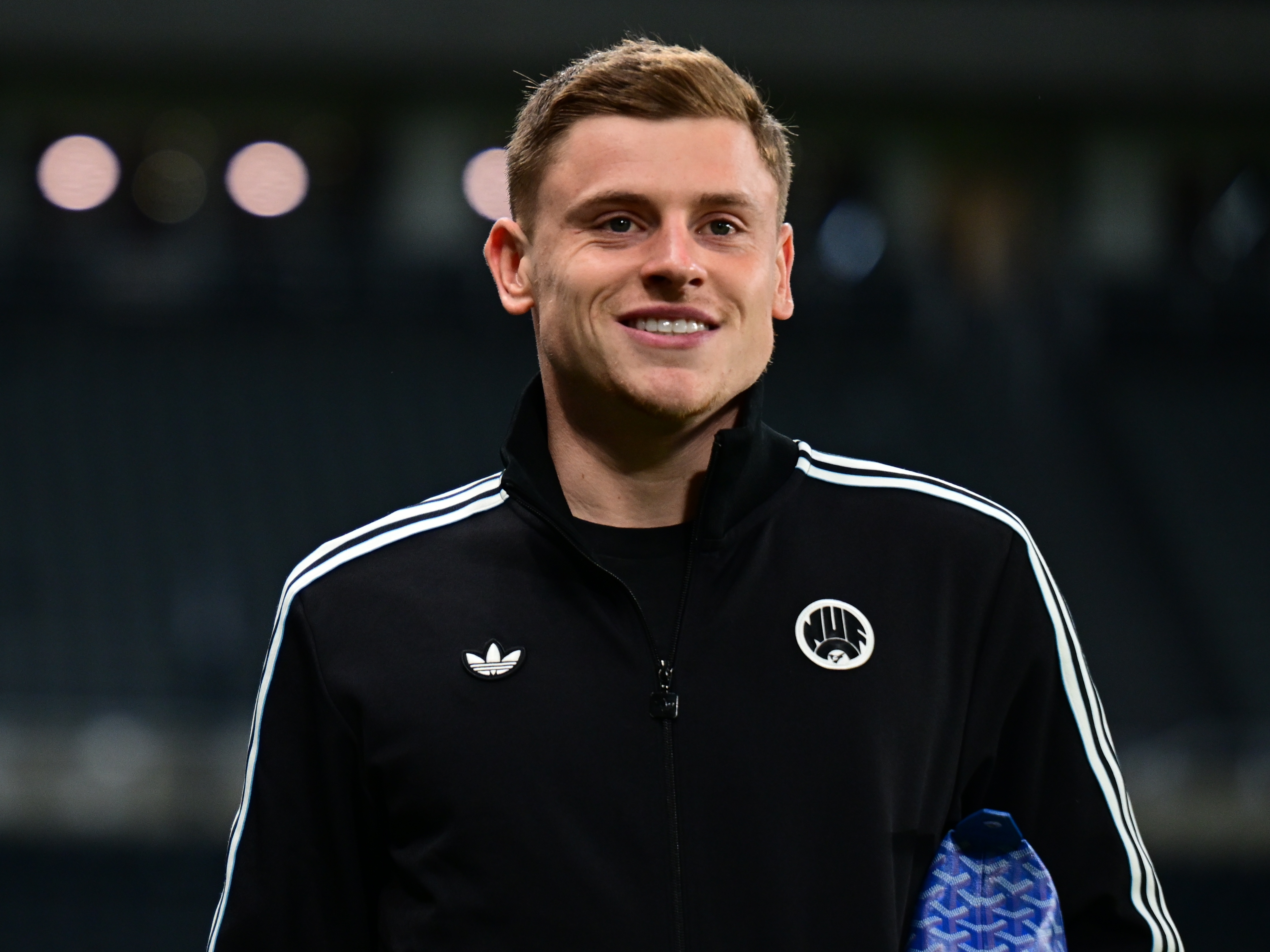 Men. - Newcastle United