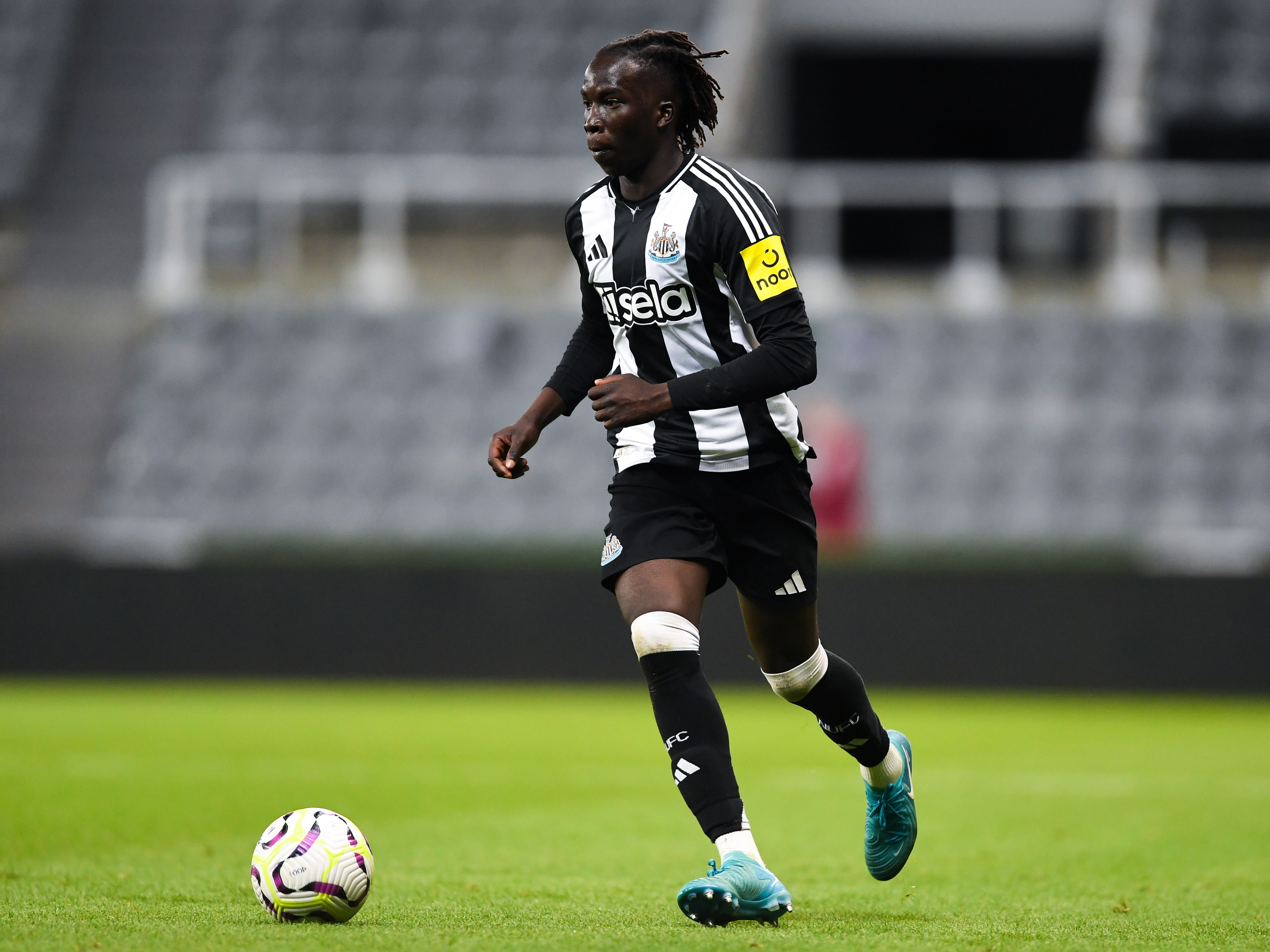 Garang Kuol - U21 - Newcastle United