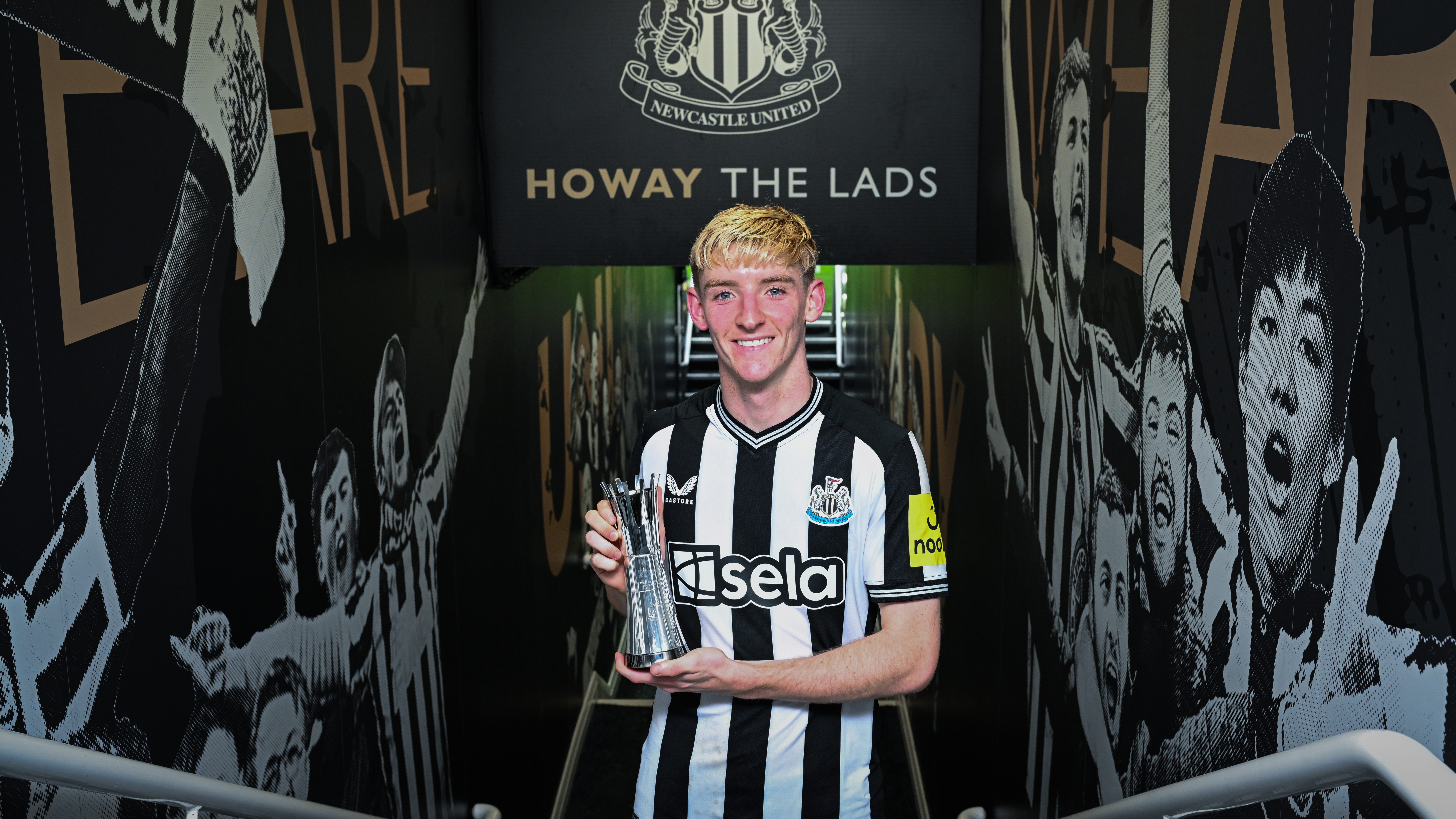 Sela - Newcastle United