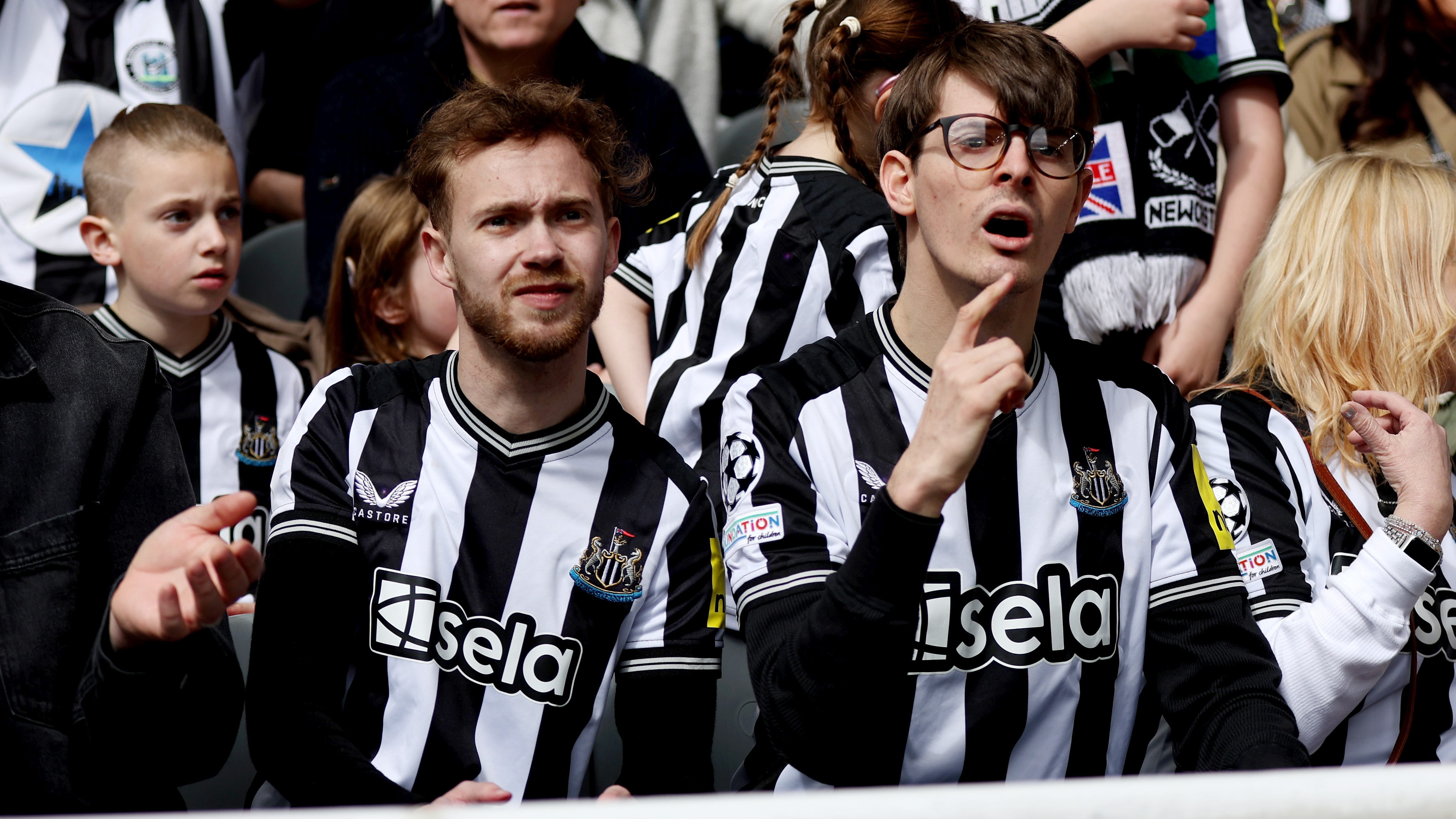 Sela - Newcastle United