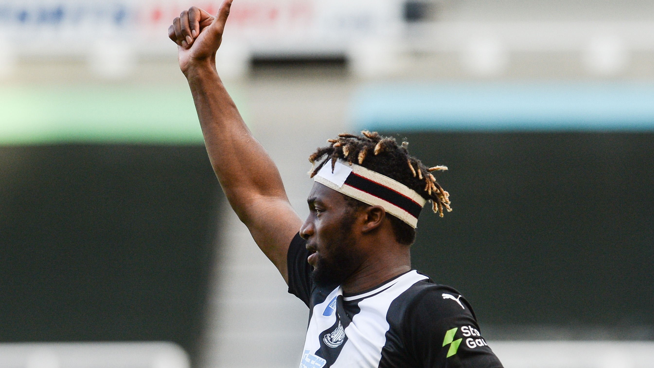Saint-Maximin shortlisted for Premier League player of the month prize ...