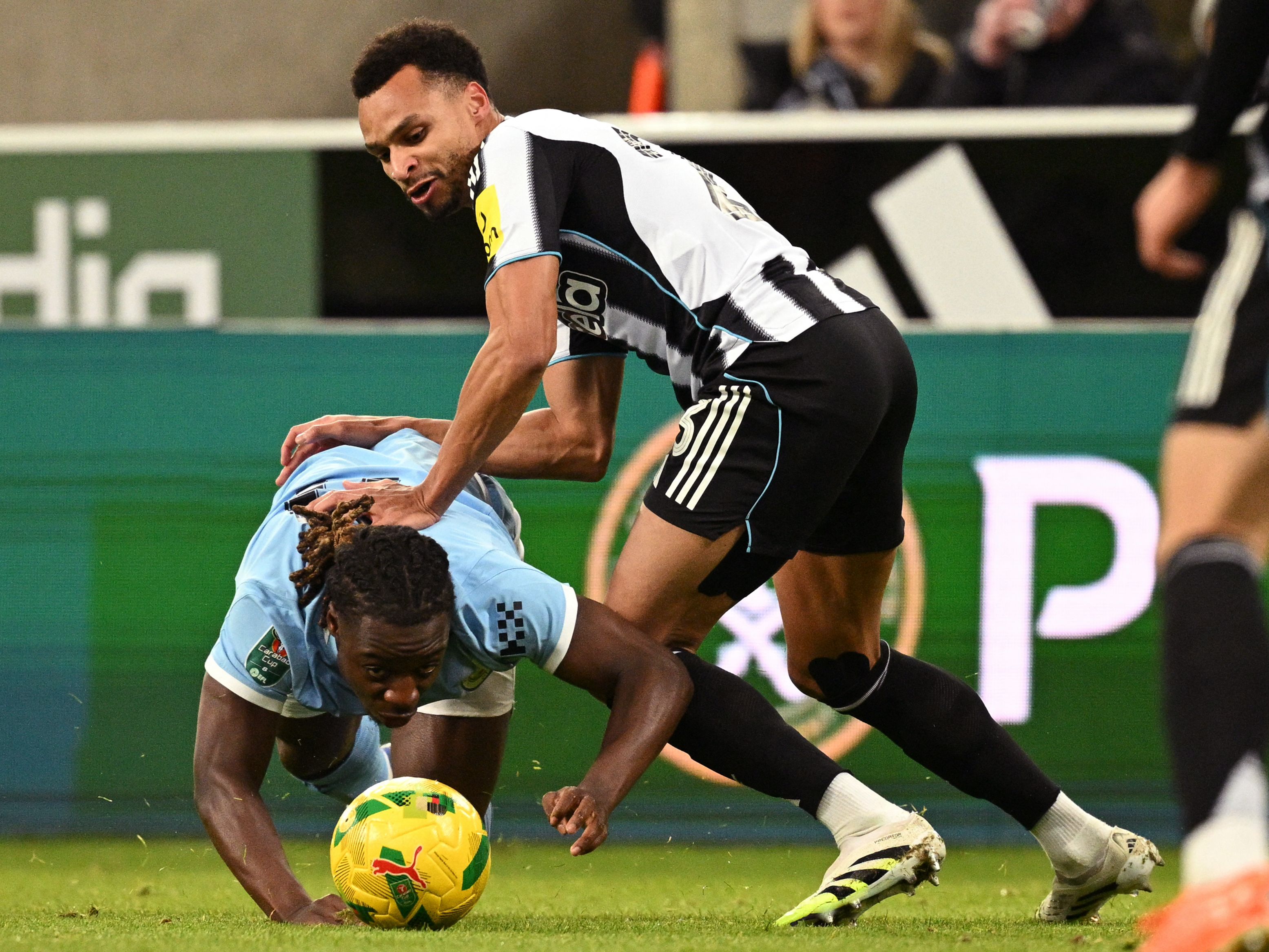 Newcastle United 0 Manchester City 2 - Newcastle United