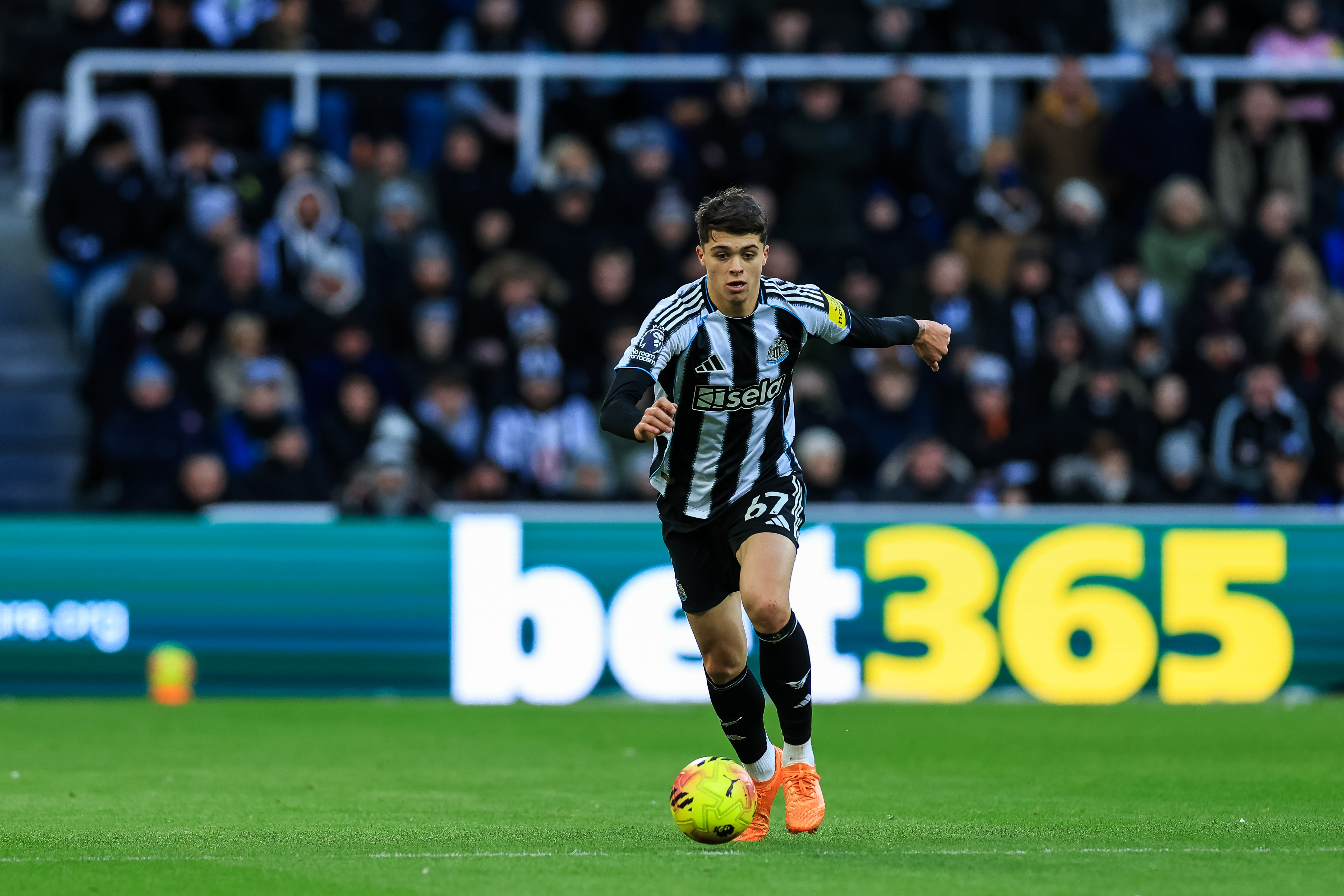 White returns from Leyton Orient loan - Newcastle United