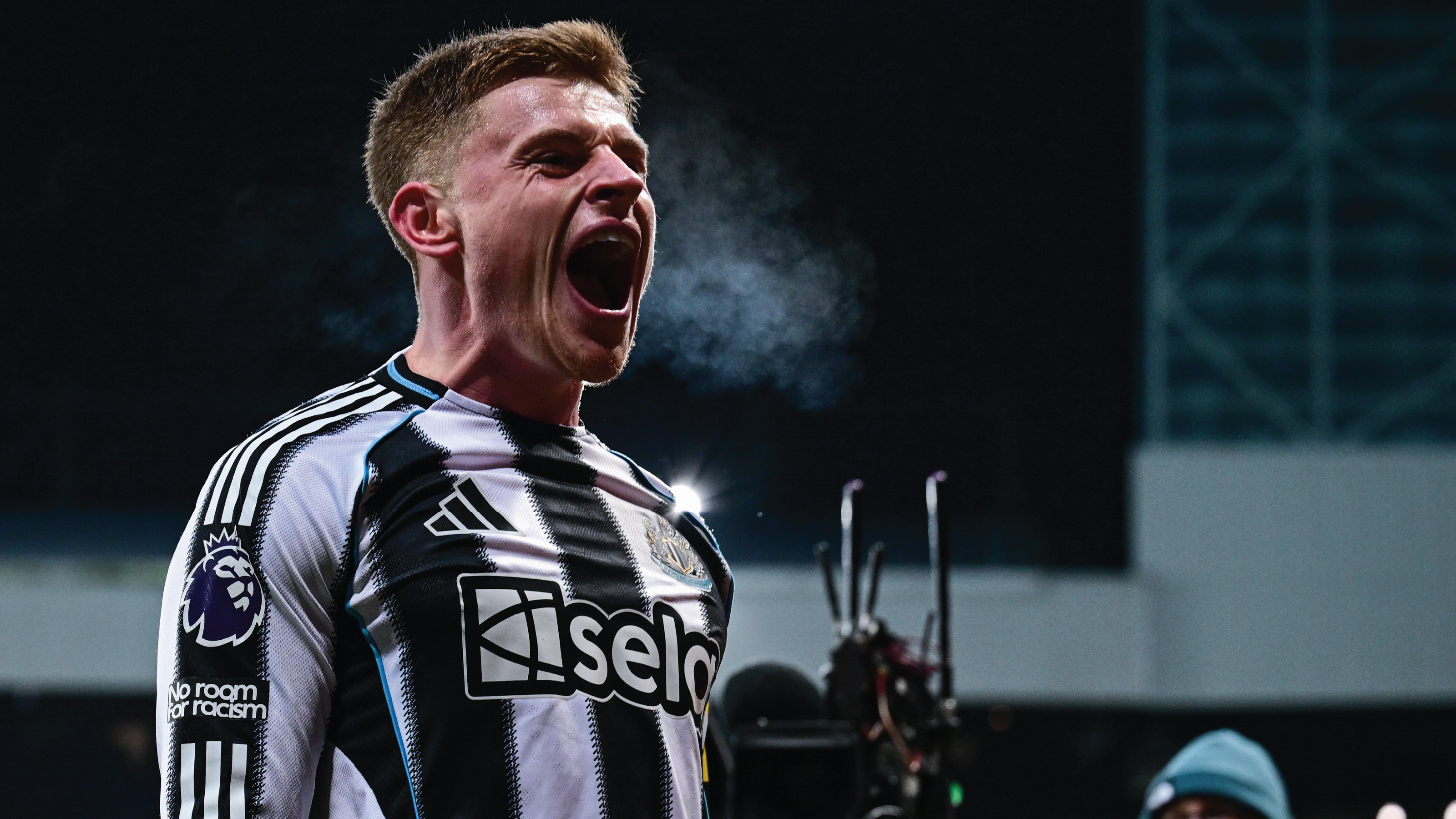 How can I watch Newcastle United v Fulham? - Newcastle United