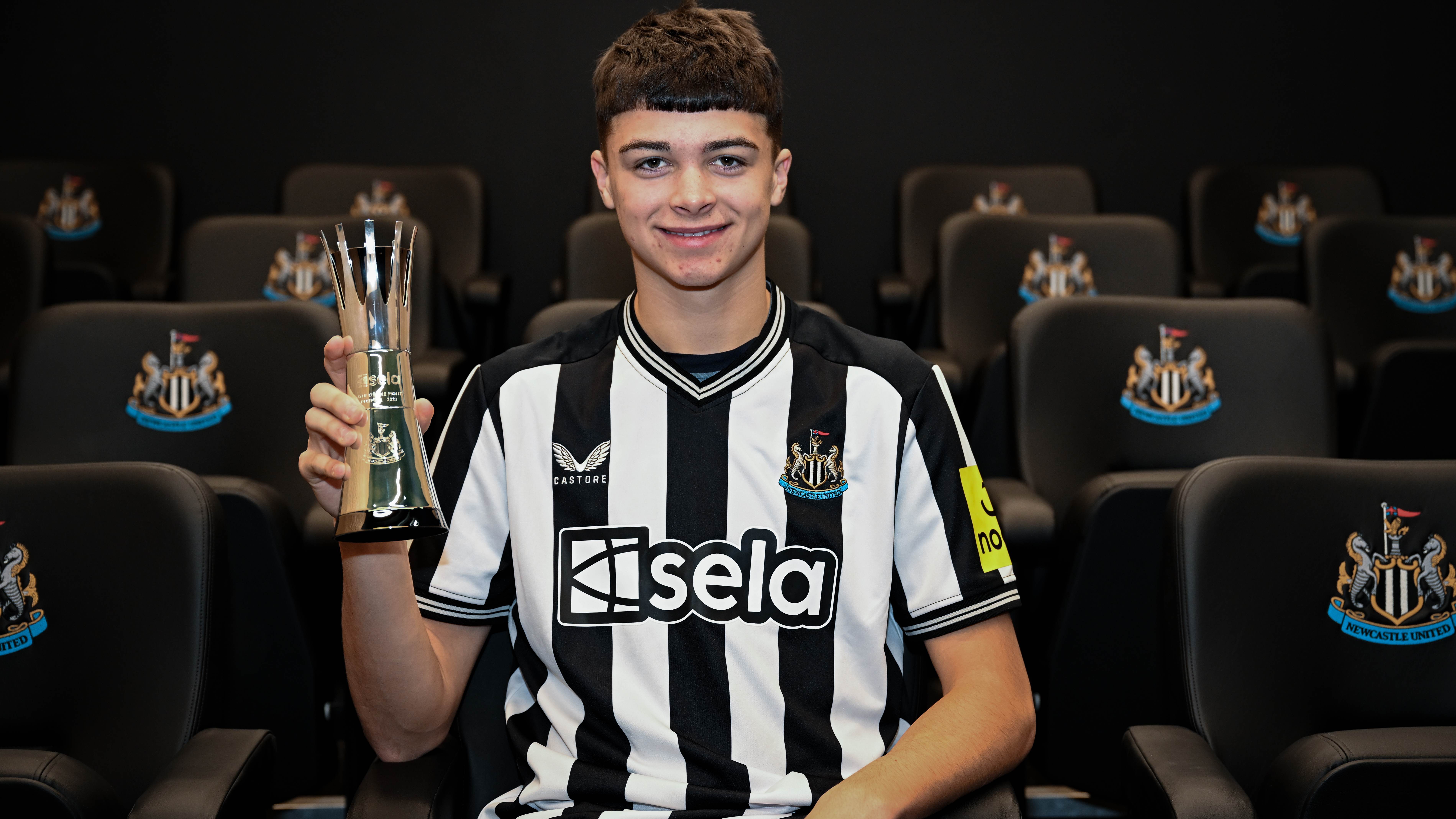 Sela - Newcastle United